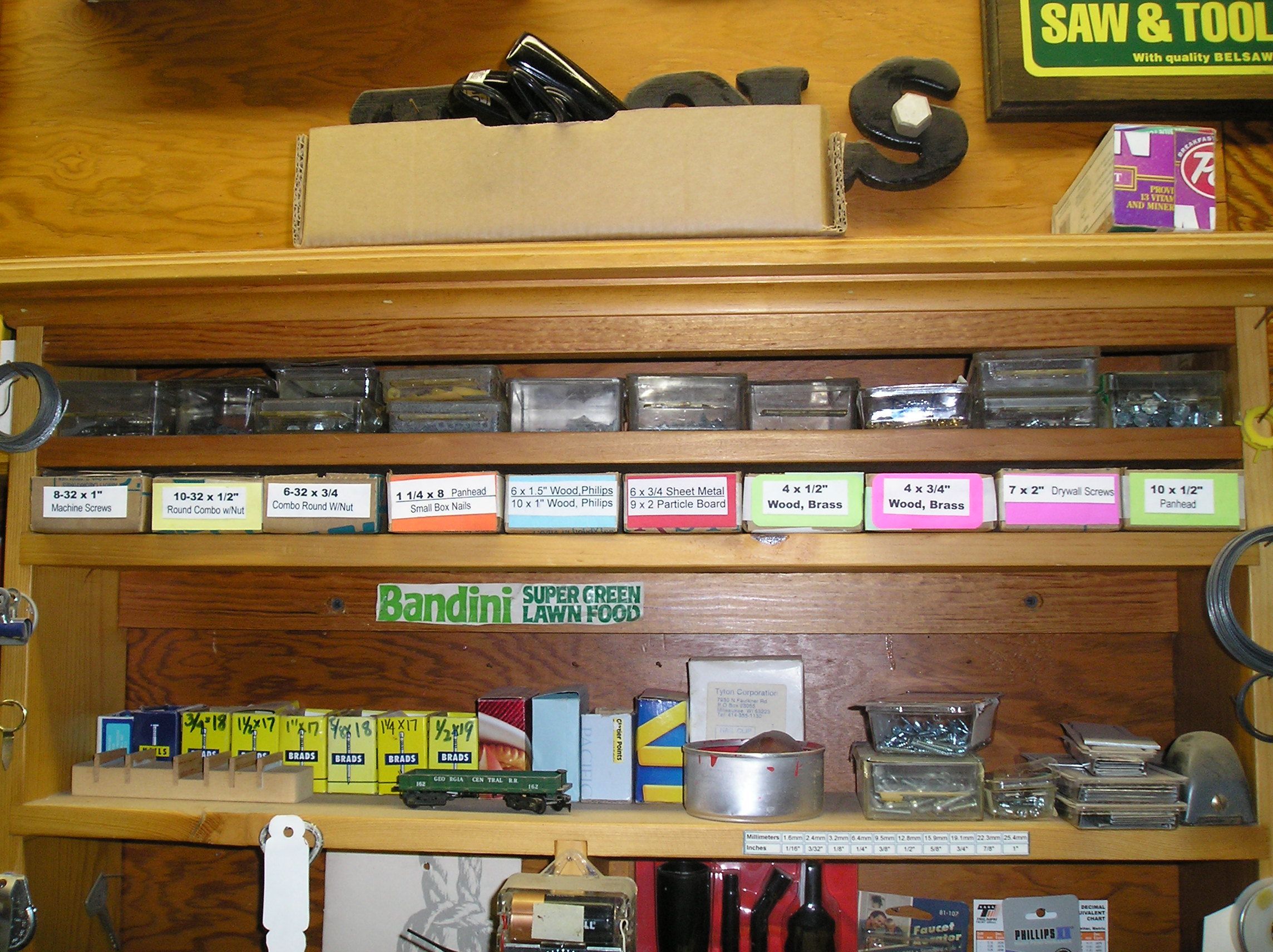 Make Cheap, Easy Cardboard Small Parts Storage Organizers : 5 Steps ...