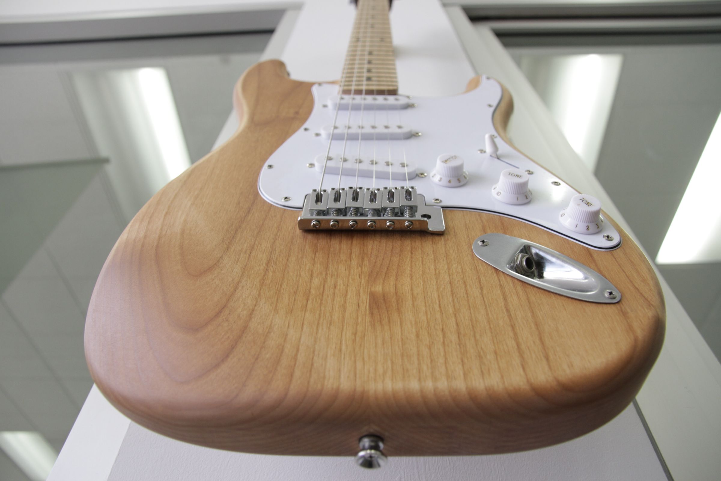 Make a Guitar on a CNC Machine : 3 Steps (with Pictures) - Instructables