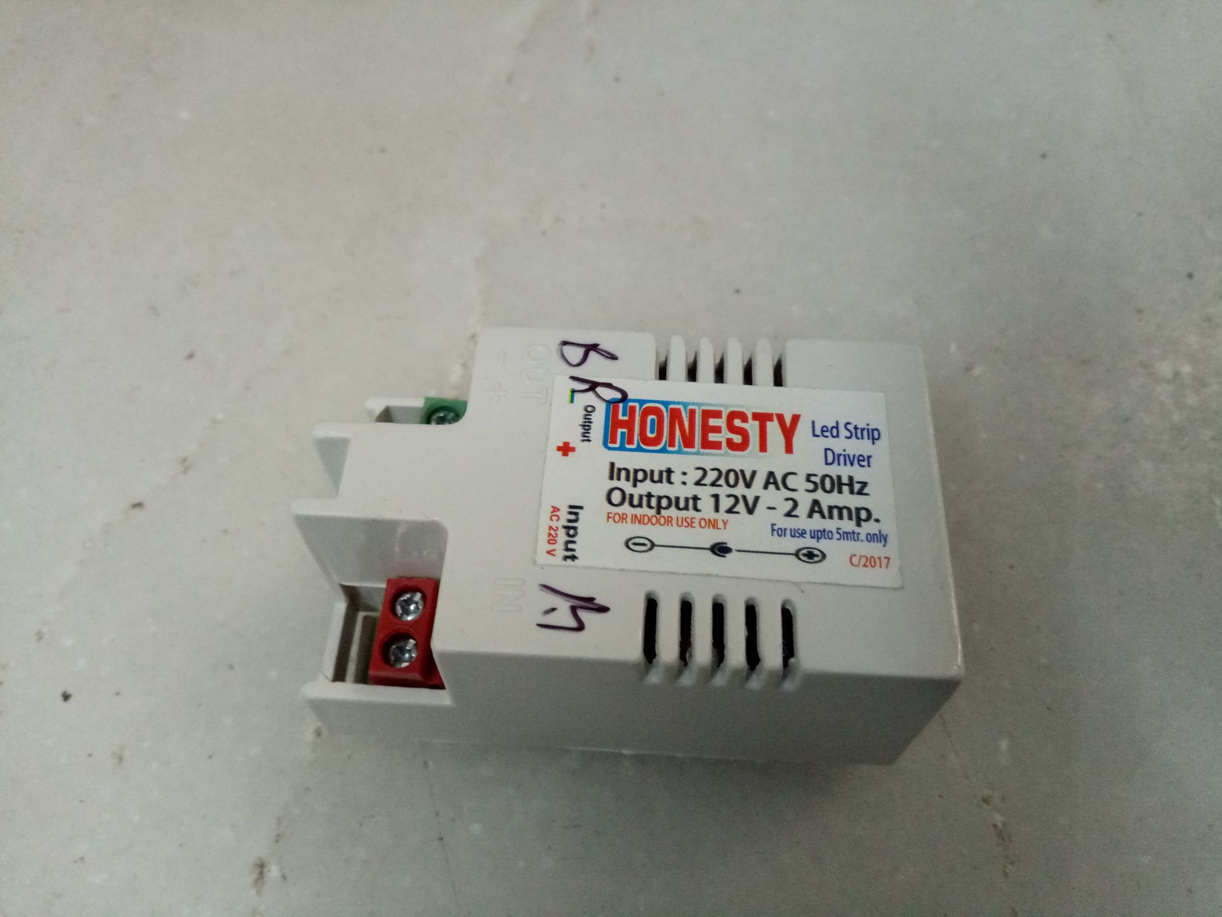 $4 Motion Sensor Bright Light : 4 Steps (with Pictures) - Instructables