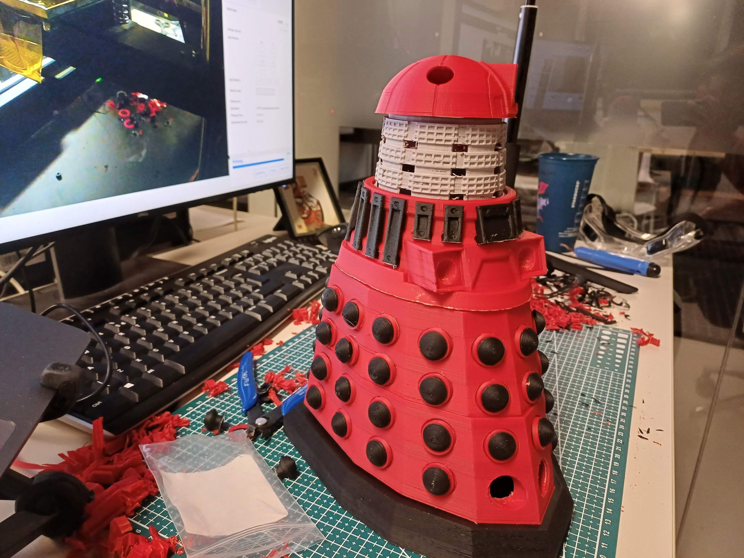 Remote Controlled Dalek (Doctor Who) : 5 Steps (with Pictures ...