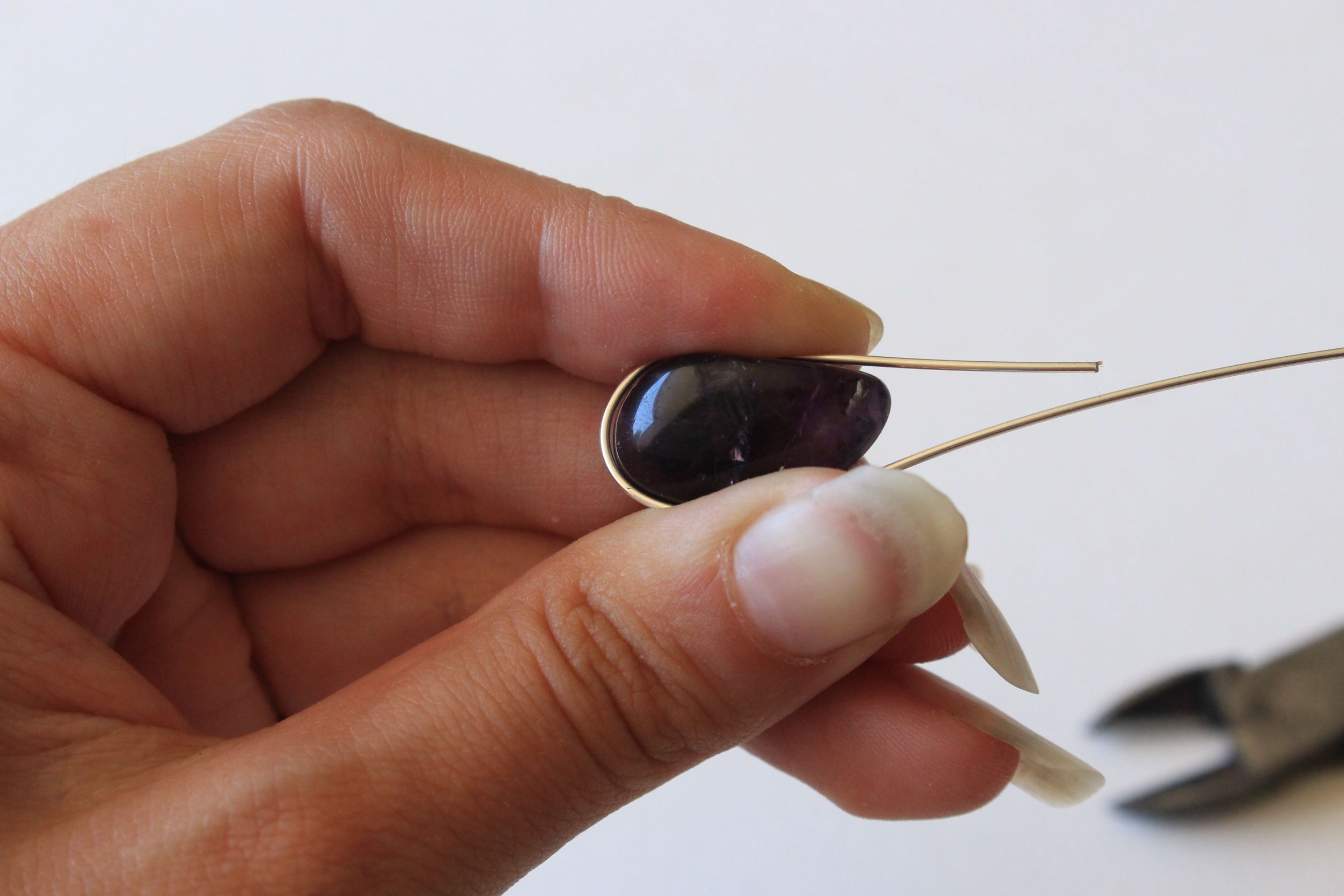 Wire Wrapped Stone Pendants : 11 Steps (with Pictures) - Instructables