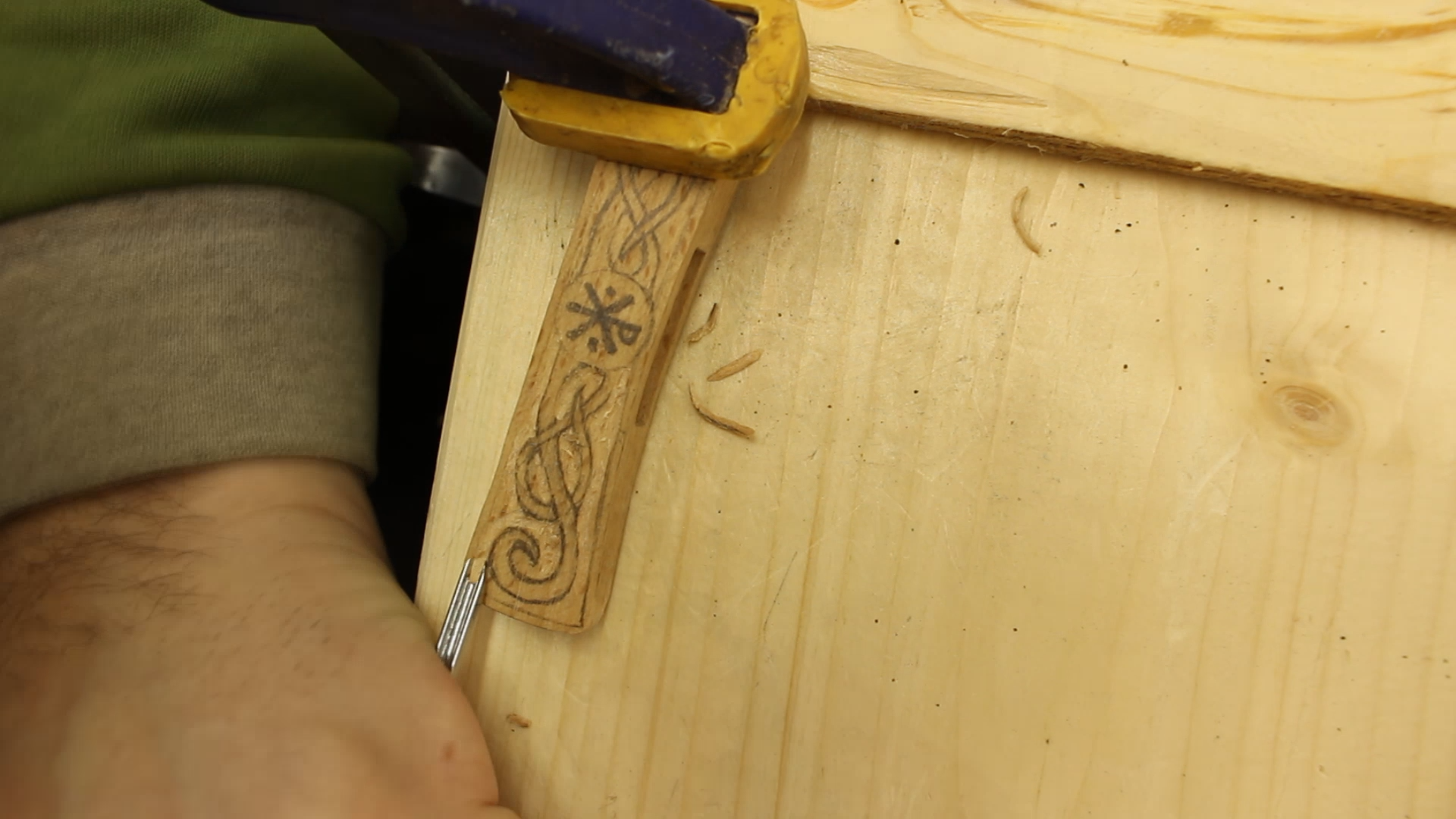 Real Metal Looking Sword Out of Pallet Wood : 7 Steps (with Pictures ...