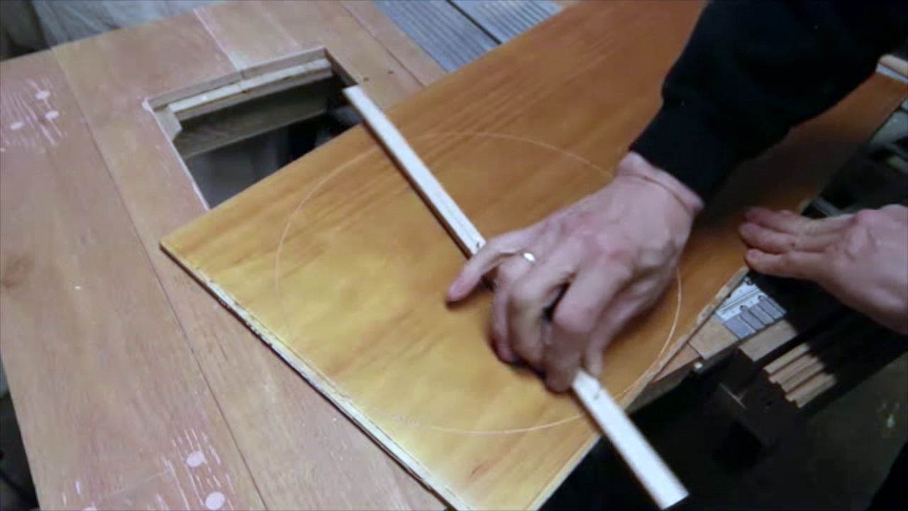 Turning Perfect Disc on a Router Table Without Any Jigs : 3 Steps (with ...