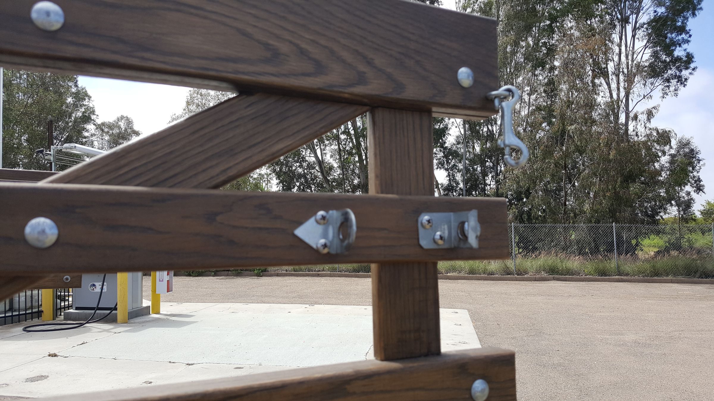 Stake Sides/Fence Sides With Added Gates for 2014 Dodge 1500 4x4 Pickup ...