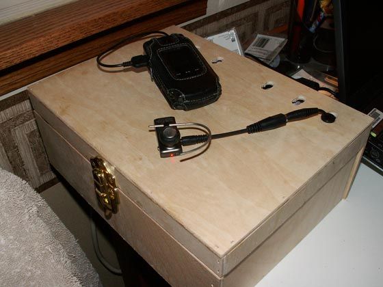 Electronic Accessory Charging Dock : 11 Steps (with Pictures ...