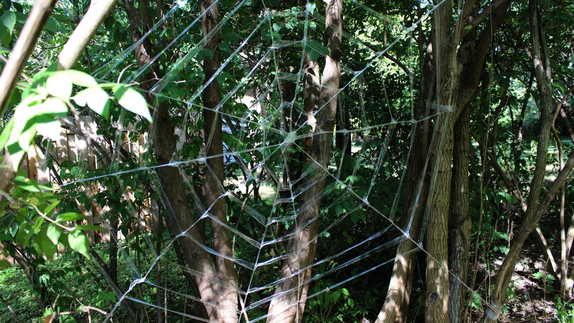 Giant Spider Web : 9 Steps (with Pictures) - Instructables