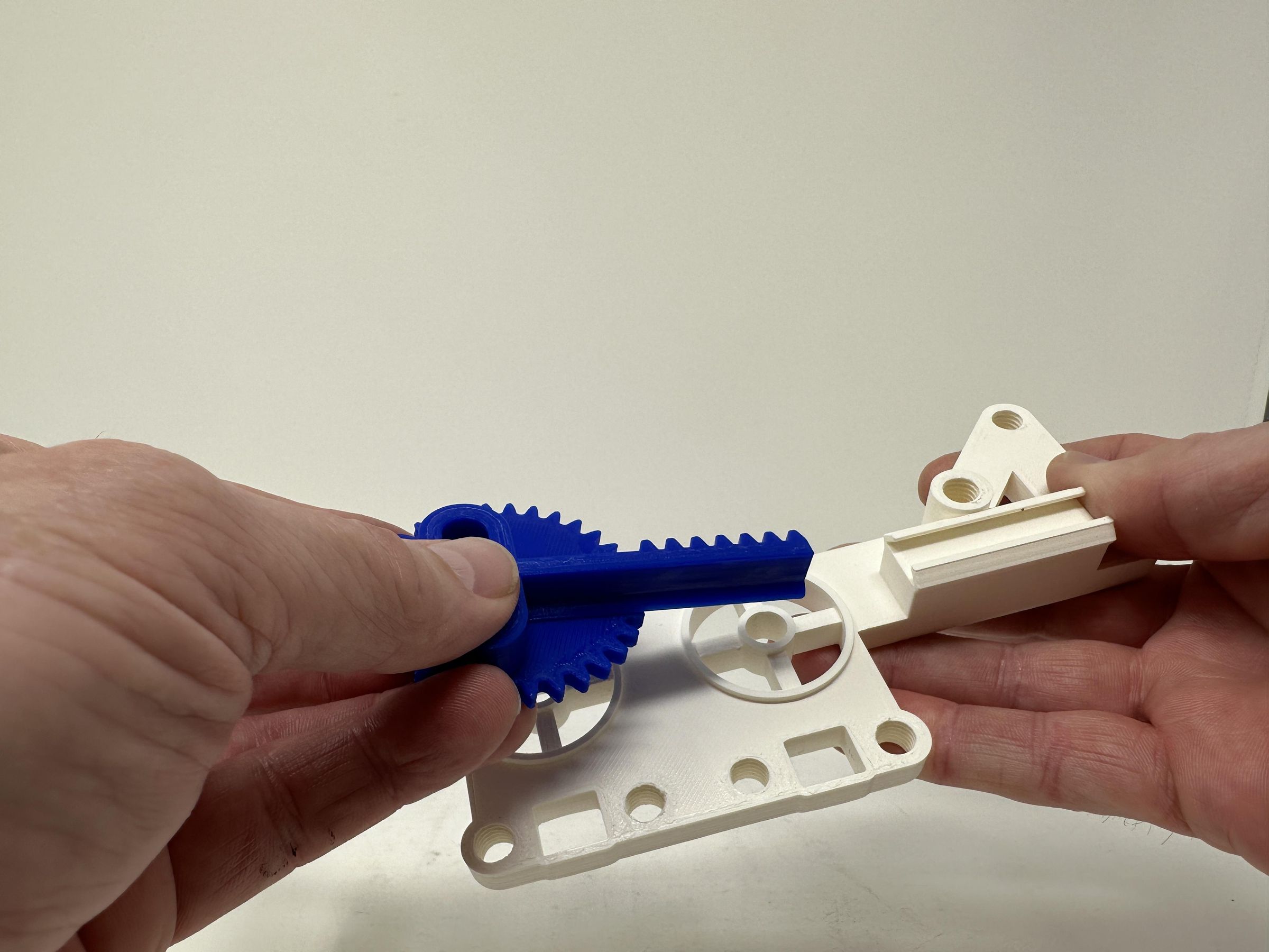 Marblevator, Grippers : 4 Steps (with Pictures) - Instructables