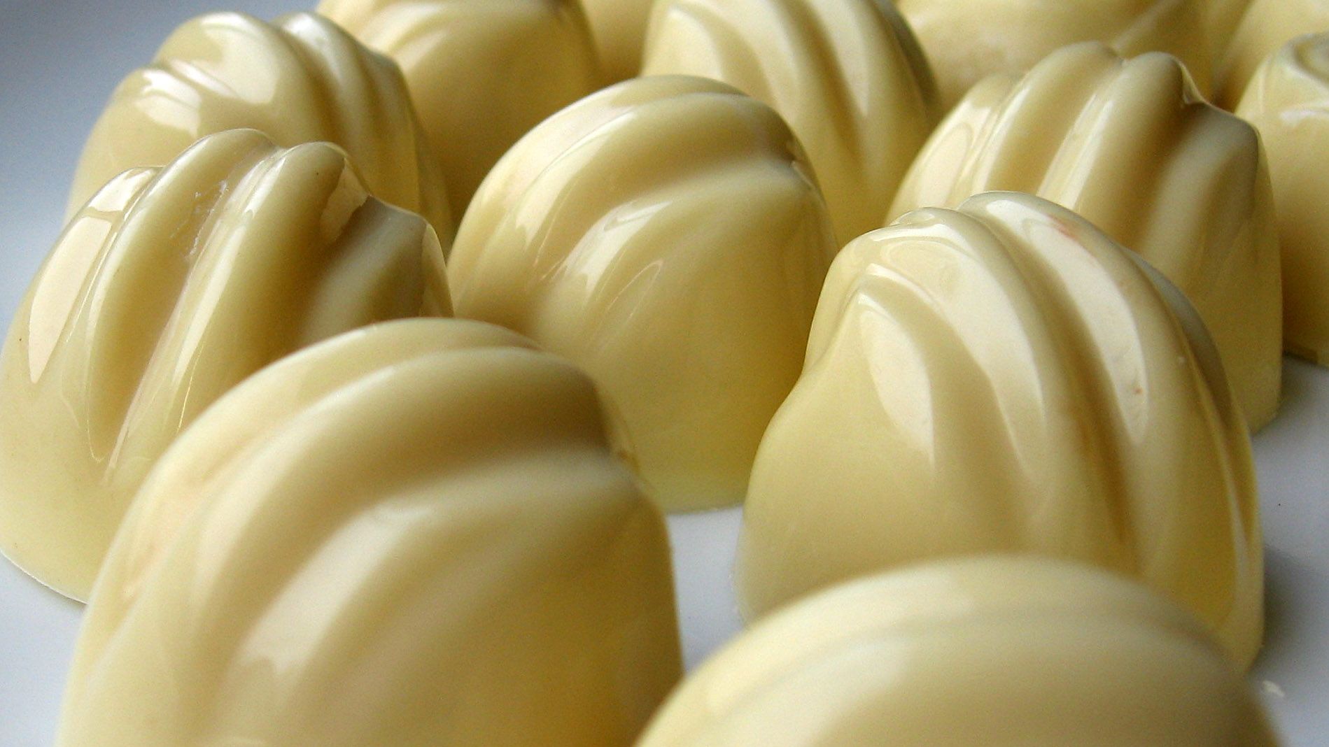Filled Chocolates : 7 Steps (with Pictures) - Instructables