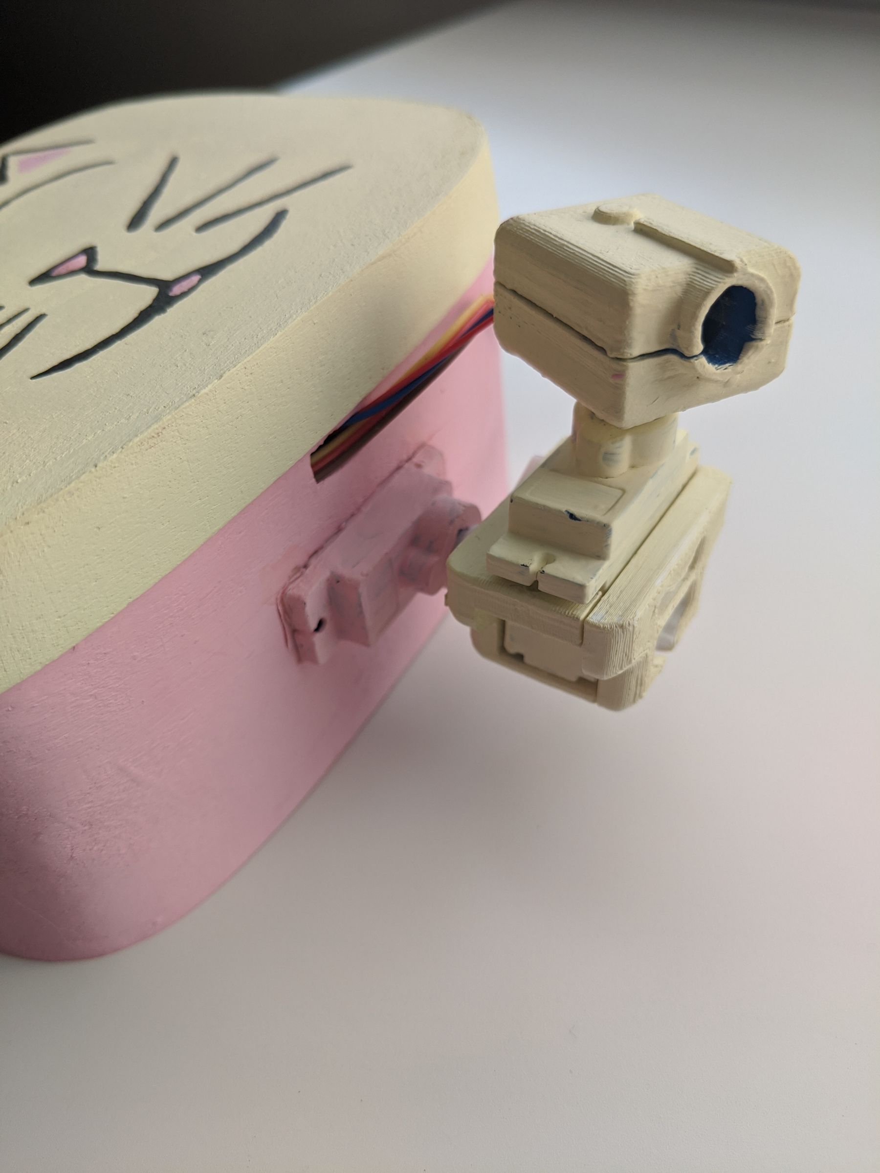 Laser Cat : 4 Steps - Instructables