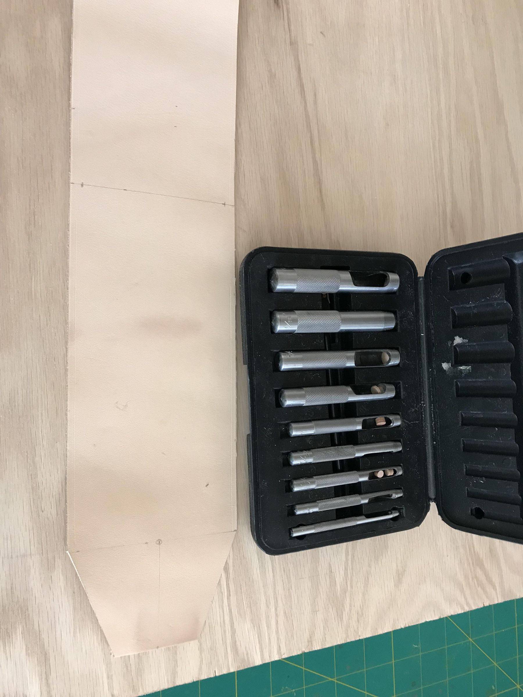 Tool Pouch Rebuild and Pattern Development : 4 Steps (with Pictures ...