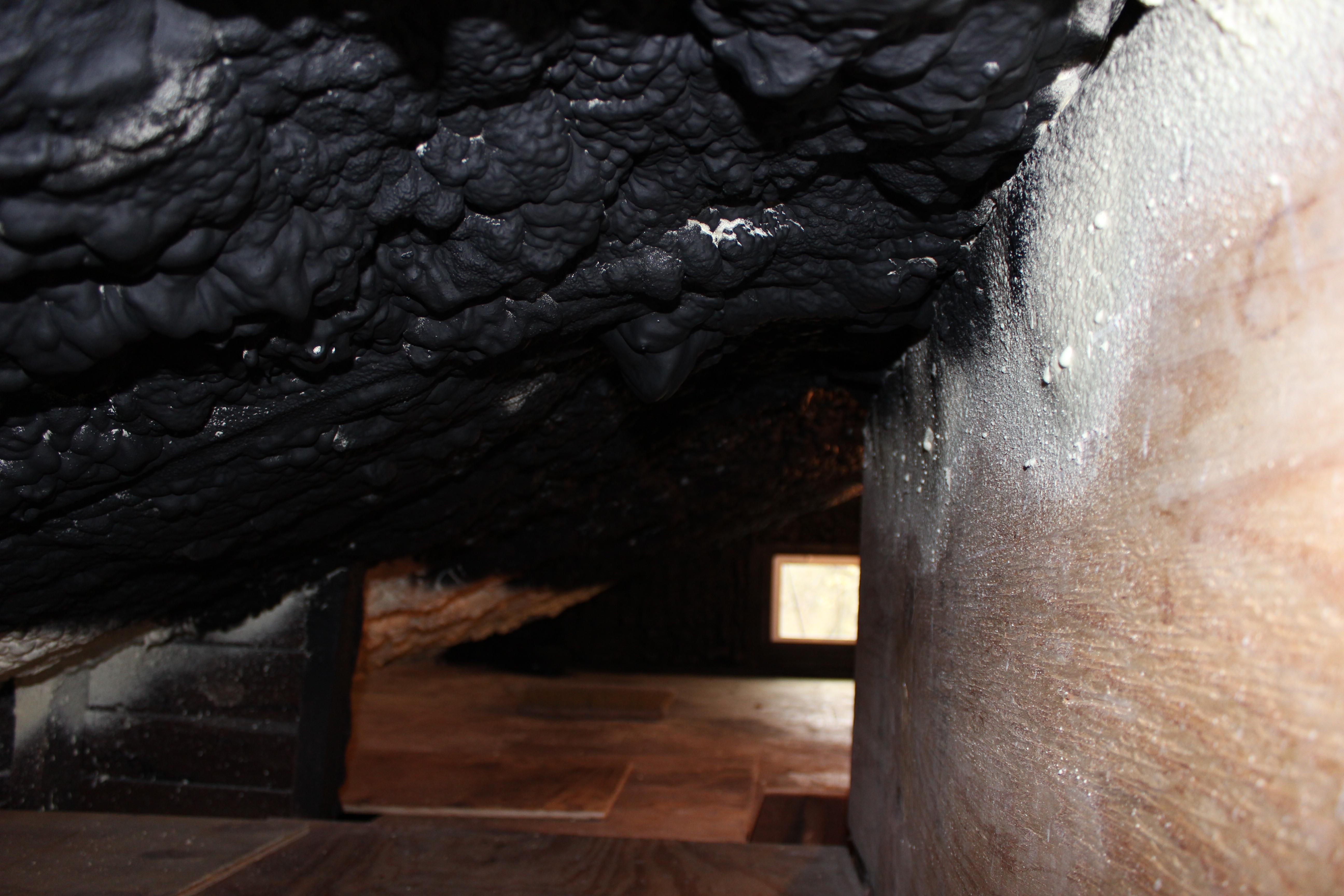 Hidden Cave / Play Room Fort : 11 Steps (with Pictures) - Instructables