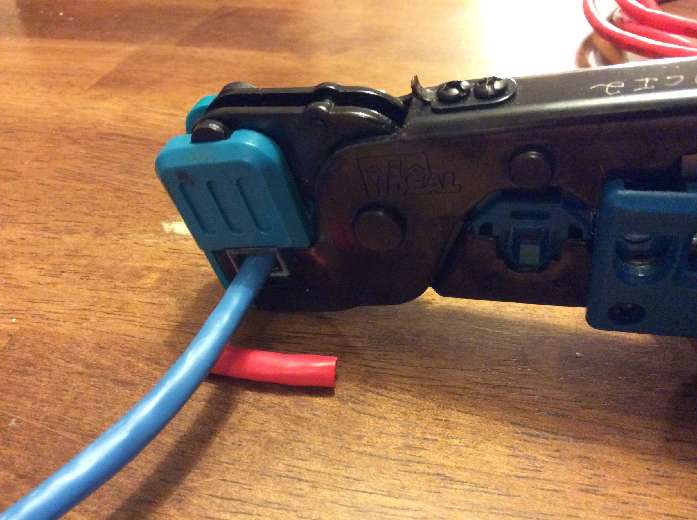 How to Terminate an Ethernet TIA 568B Cable, Cross-over Cable, and Roll ...