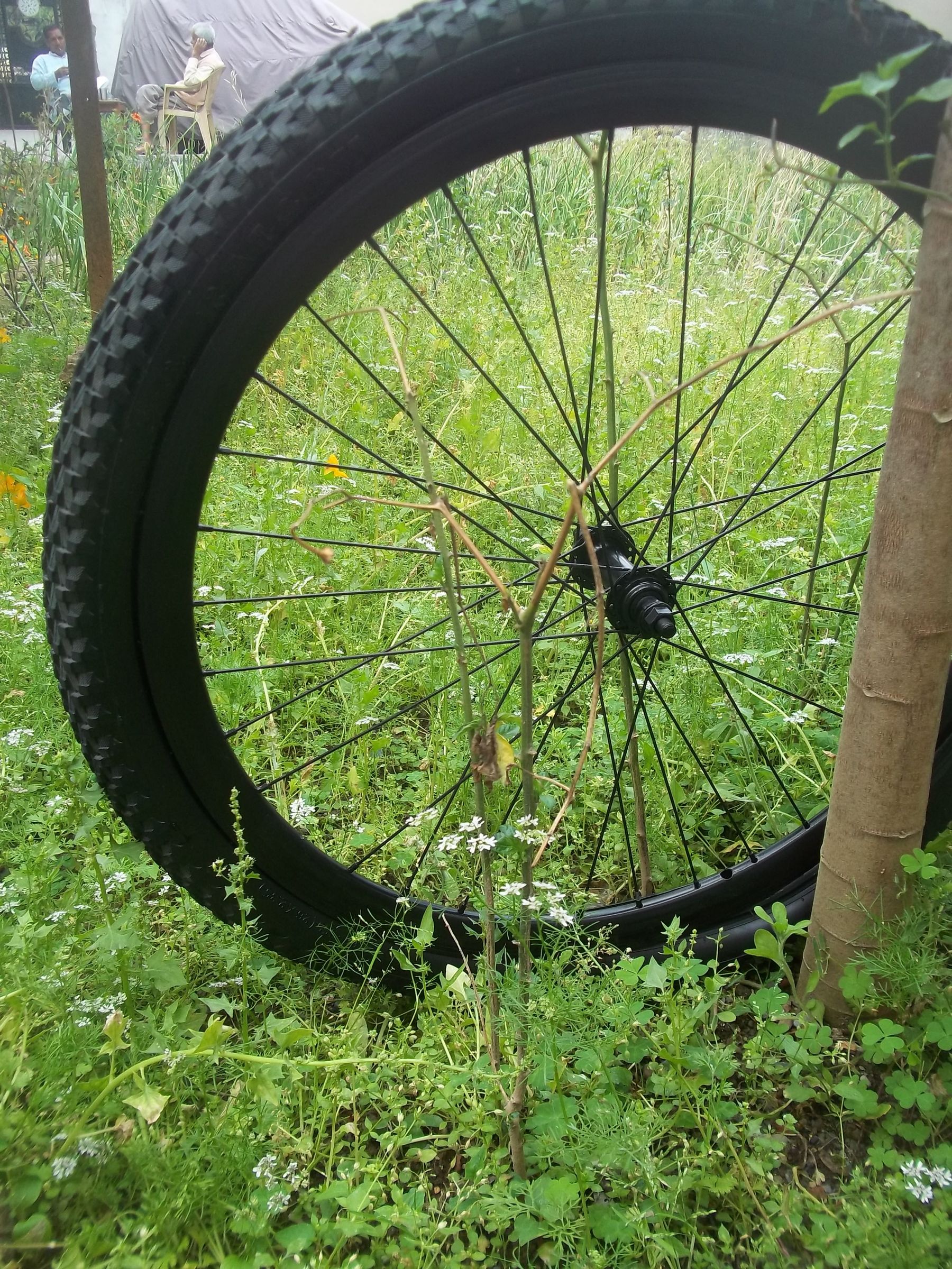 Repainting Old Bicycle Tire : 10 Steps - Instructables