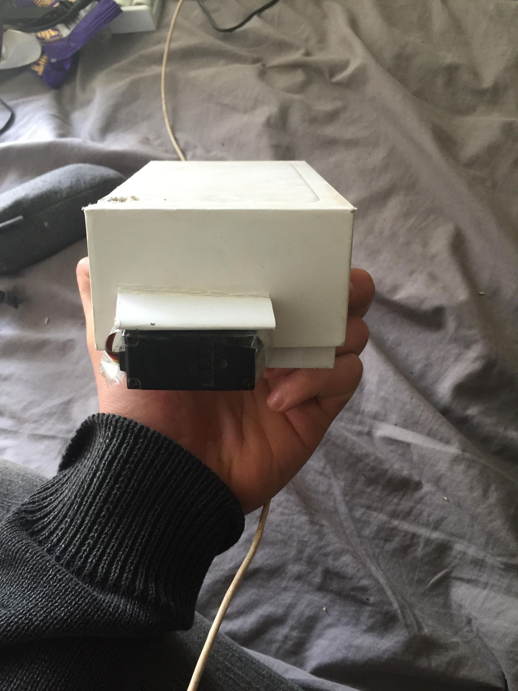 Remote Servo Dropper for Drone Fishing Super Neat : 7 Steps - Instructables