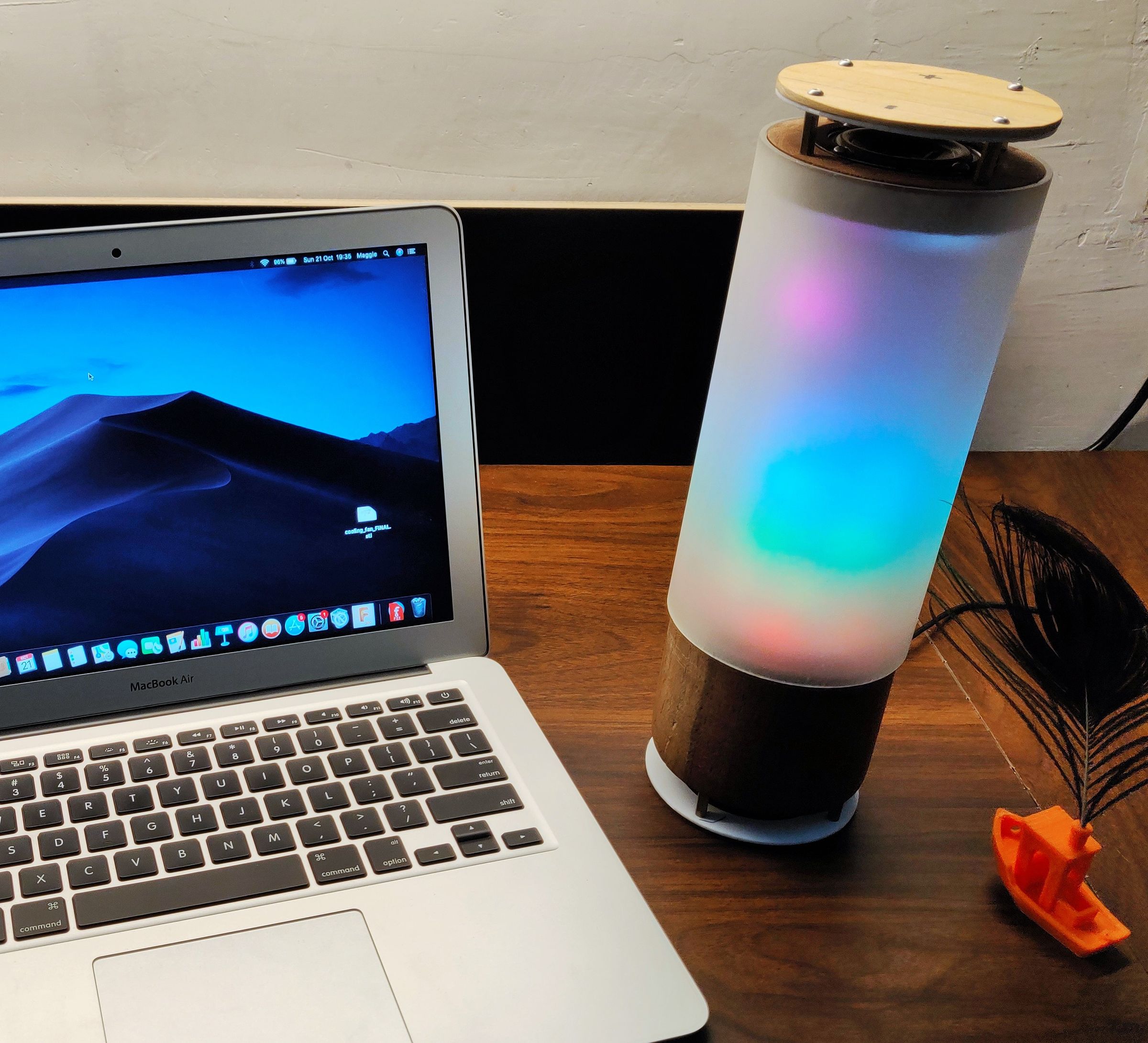 Desk Bluetooth Speaker With Audio Visualisation, Touch Buttons and NFC ...