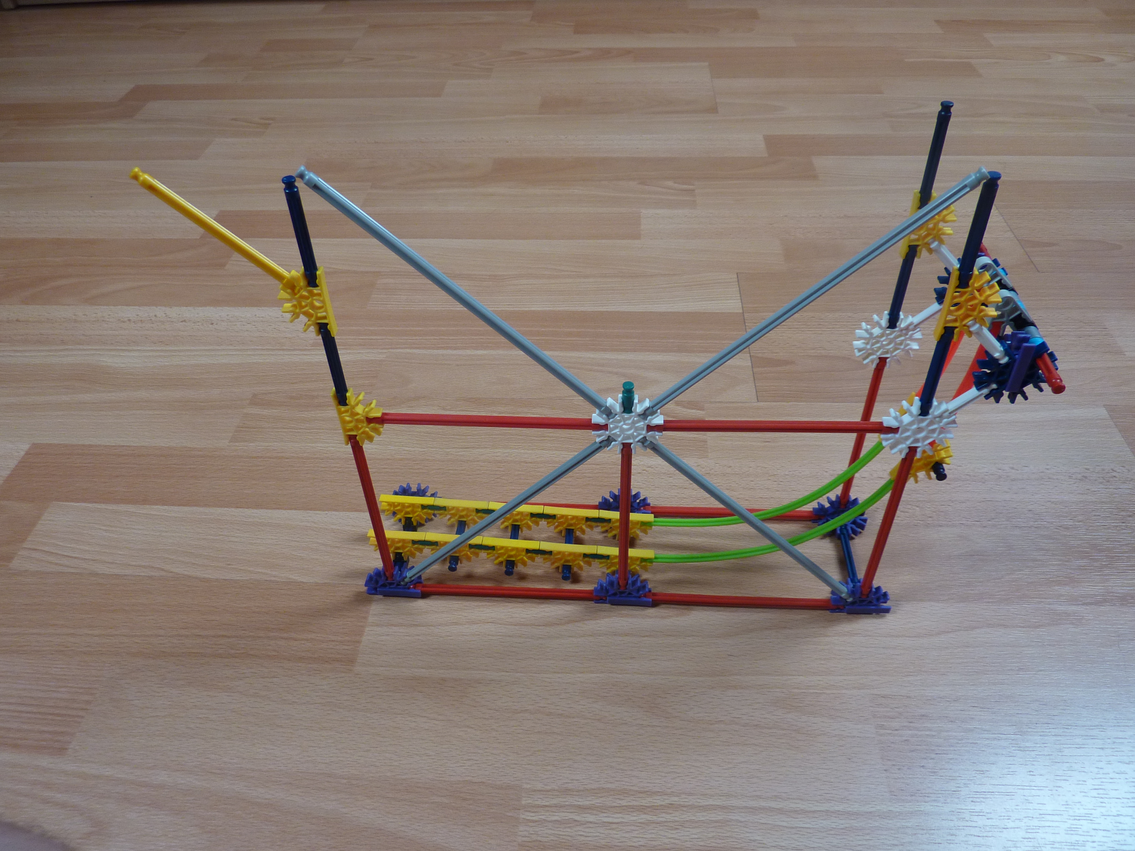 Sandro's Wheel Lift, a Knex Ball Machine Lift : 6 Steps - Instructables