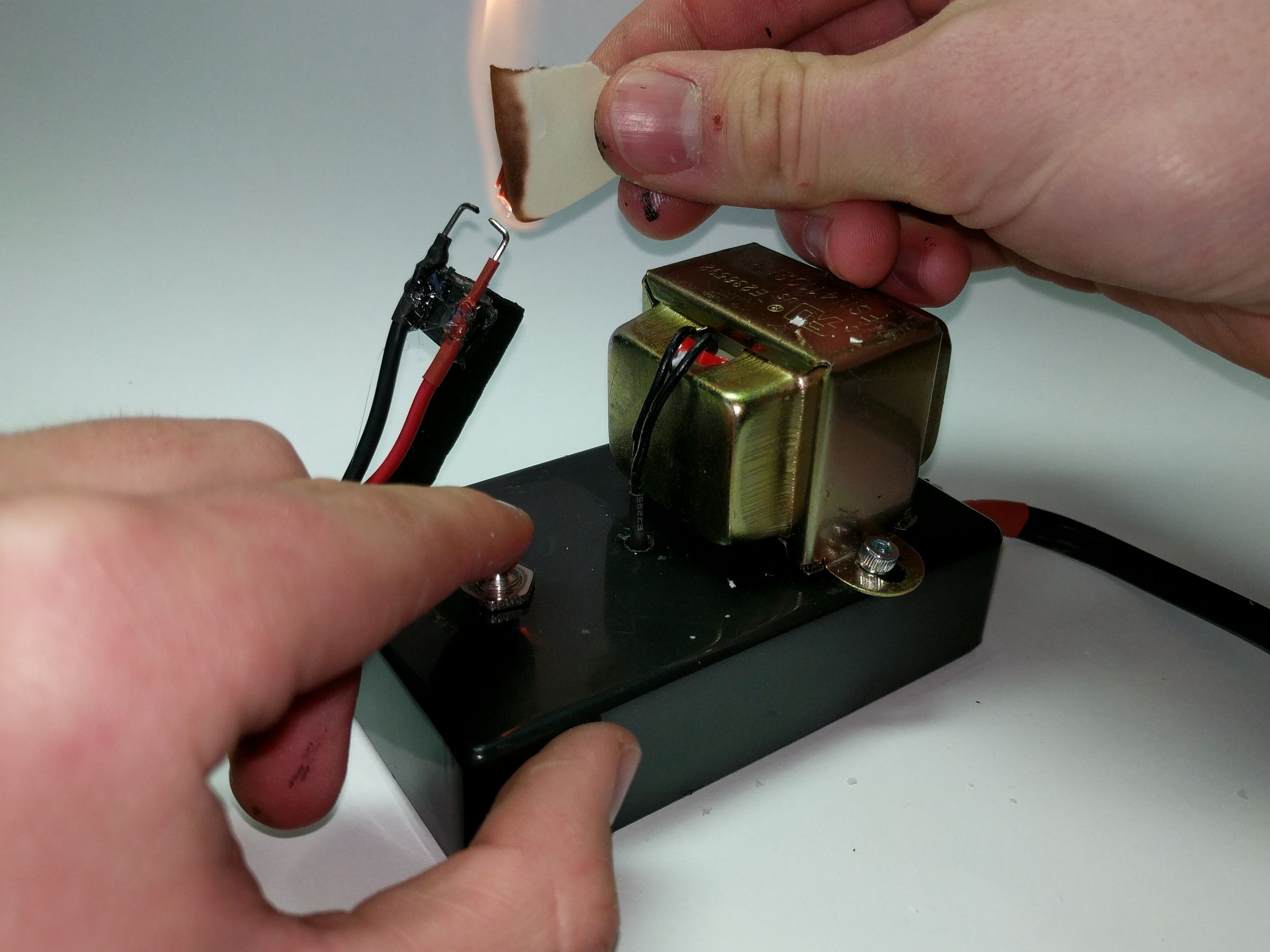 Start Fires With Electricity: DIY Arc Lighter : 11 Steps (with Pictures ...