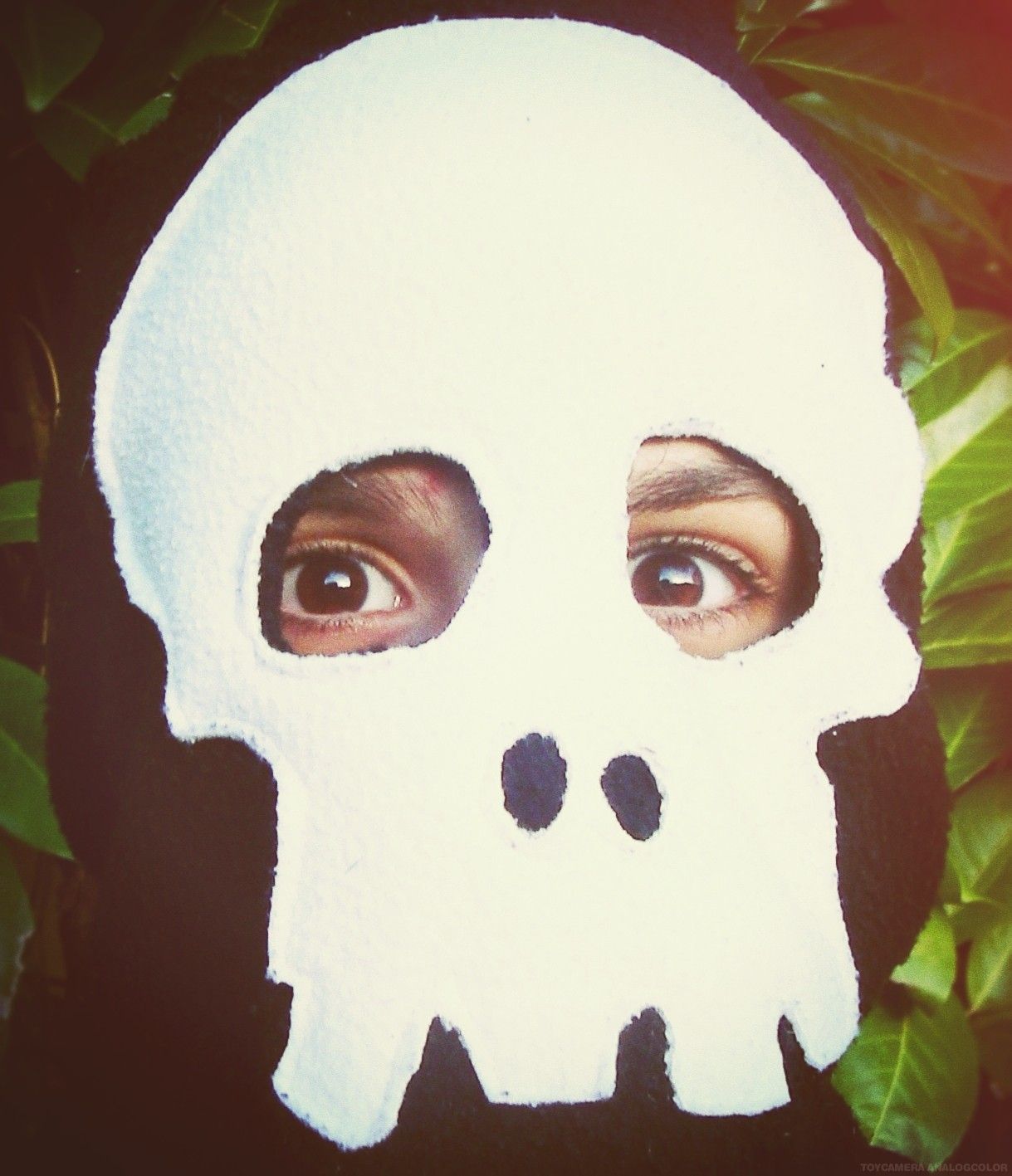A Lovely Warm Skull Face Snood. : 5 Steps (with Pictures) - Instructables