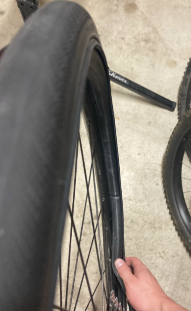 How to Change a Bicycle Tube : 13 Steps (with Pictures) - Instructables