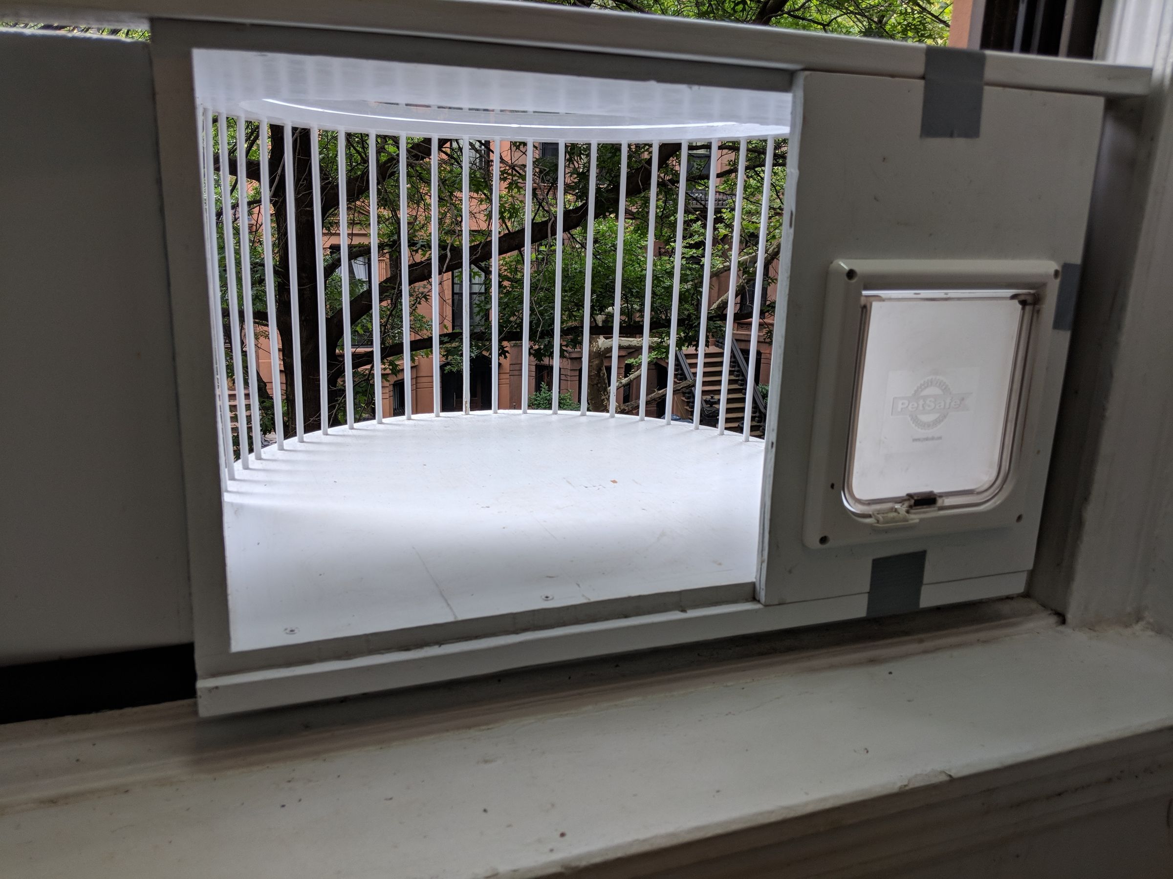 Window Catio (Cat Patio) : 12 Steps (with Pictures) - Instructables