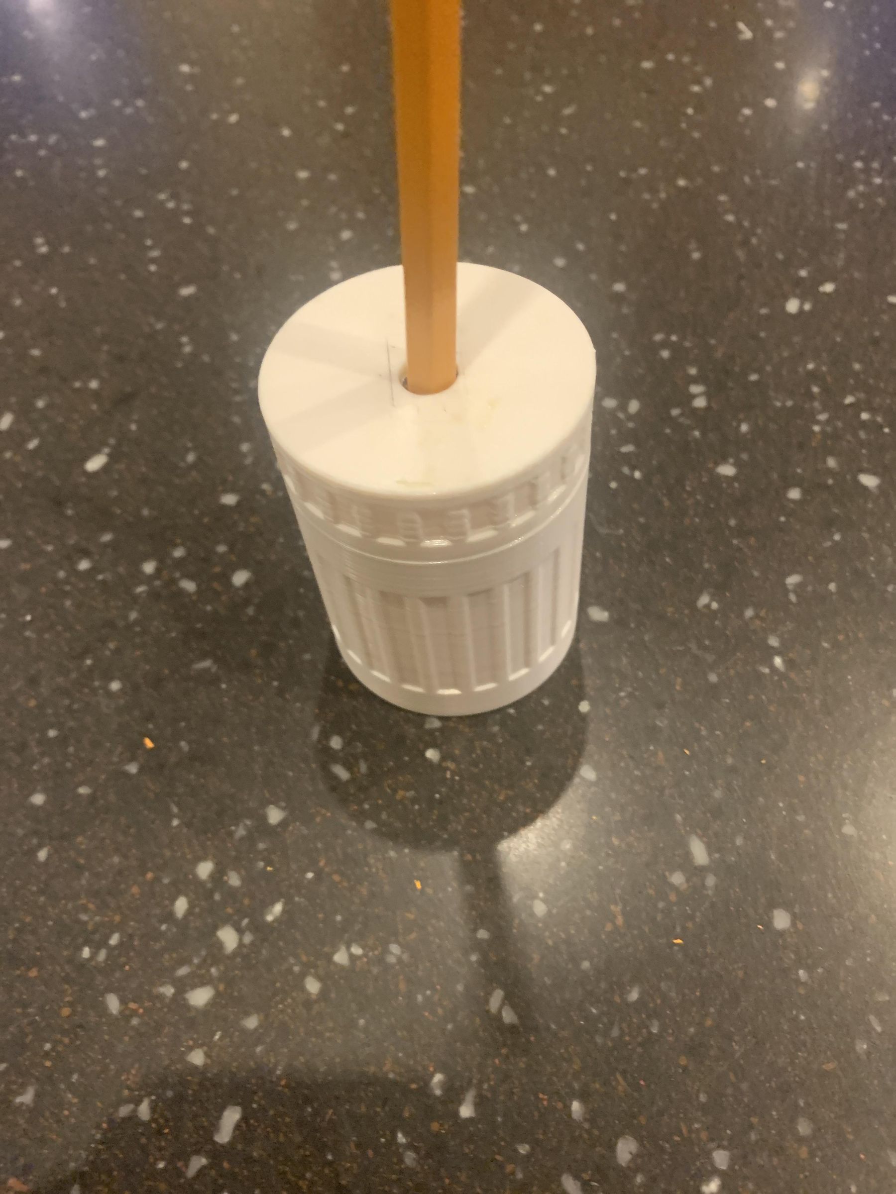 Pencil Sharpening's Pot : 5 Steps - Instructables