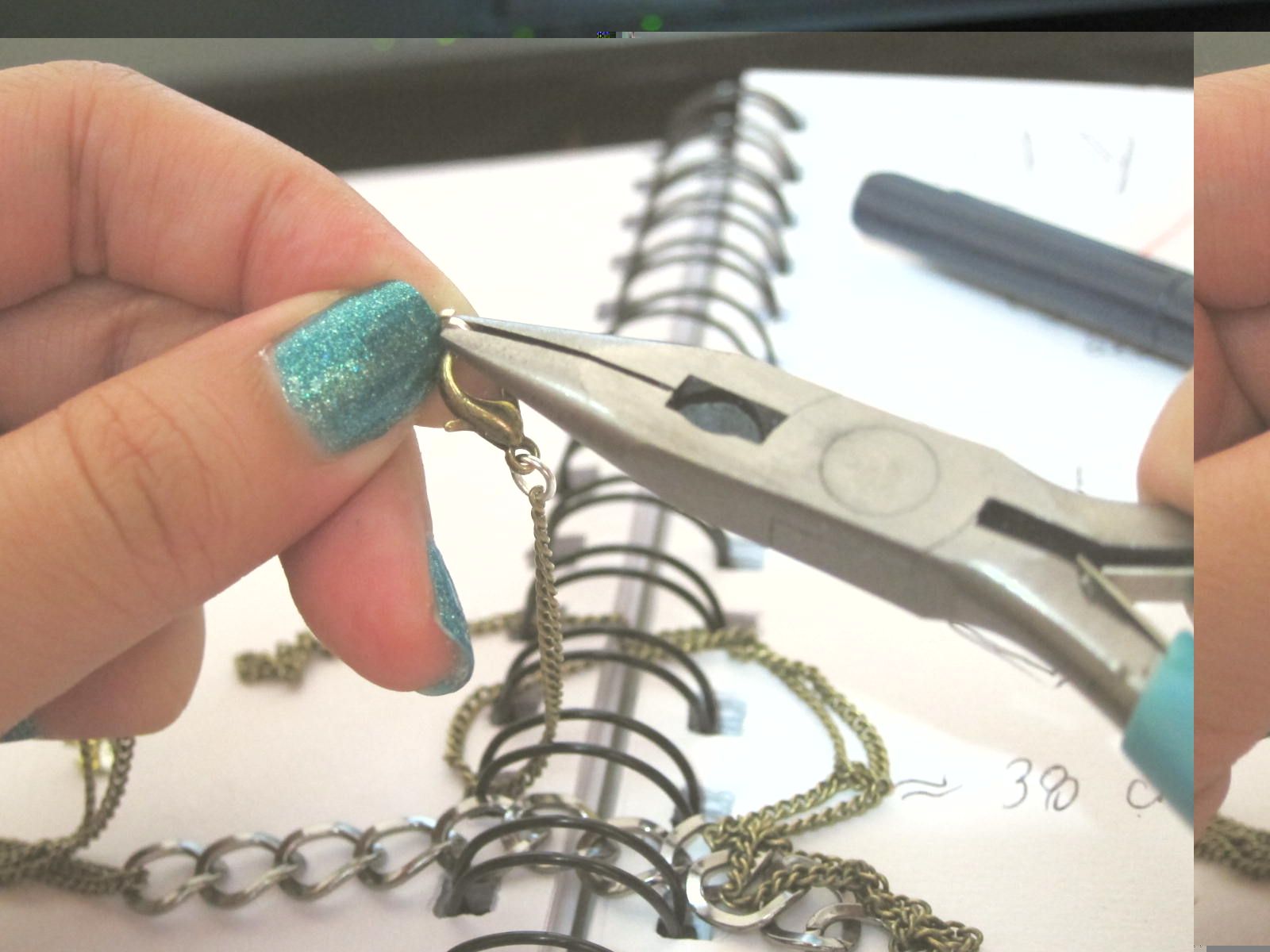D.I.Y: Chain Necklace : 13 Steps - Instructables