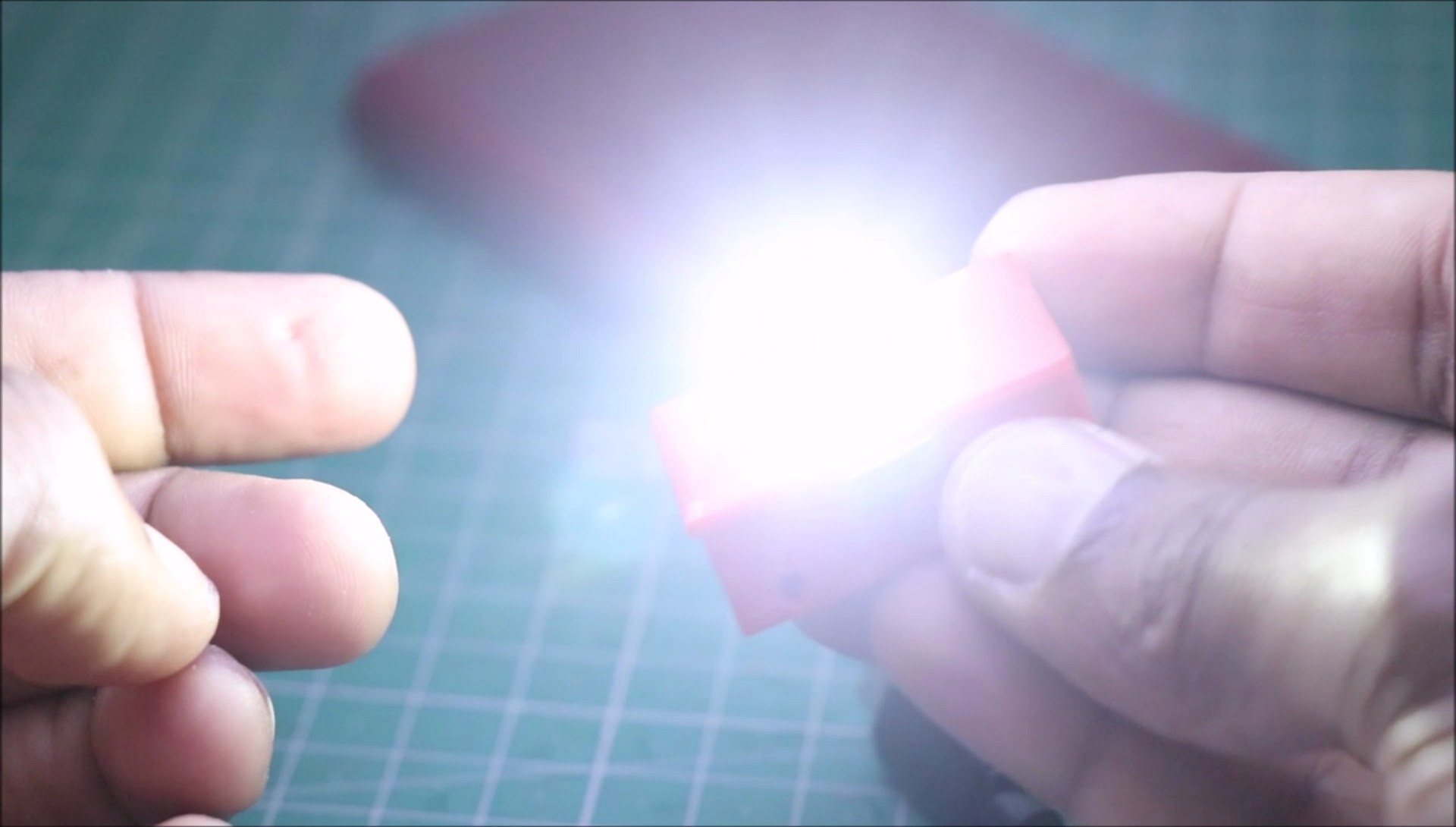 How to Make Mini Rechargeable Powerful LED Light : 8 Steps (with ...