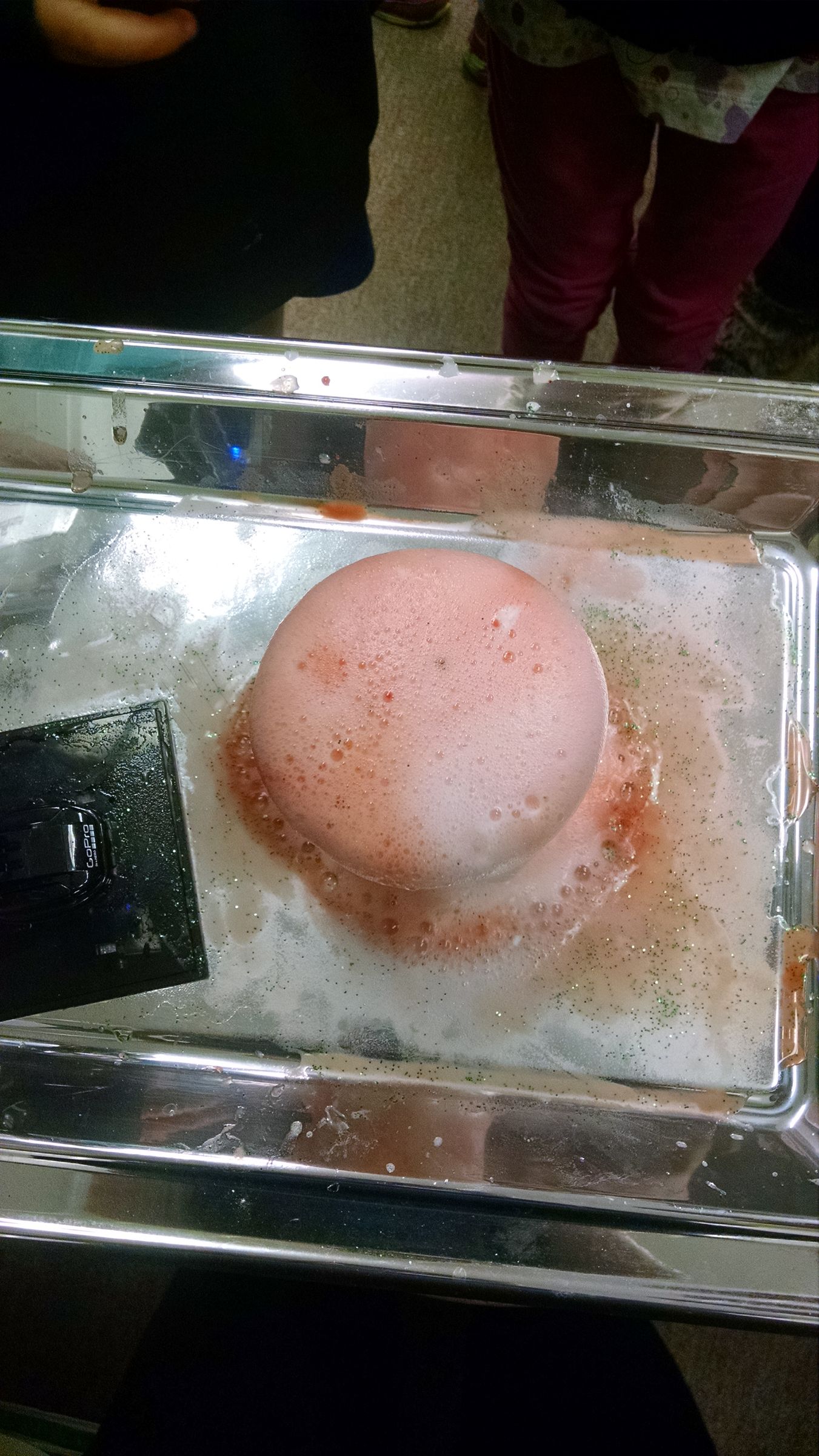 How to Make a Sparkly Explosion Volcano : 6 Steps - Instructables