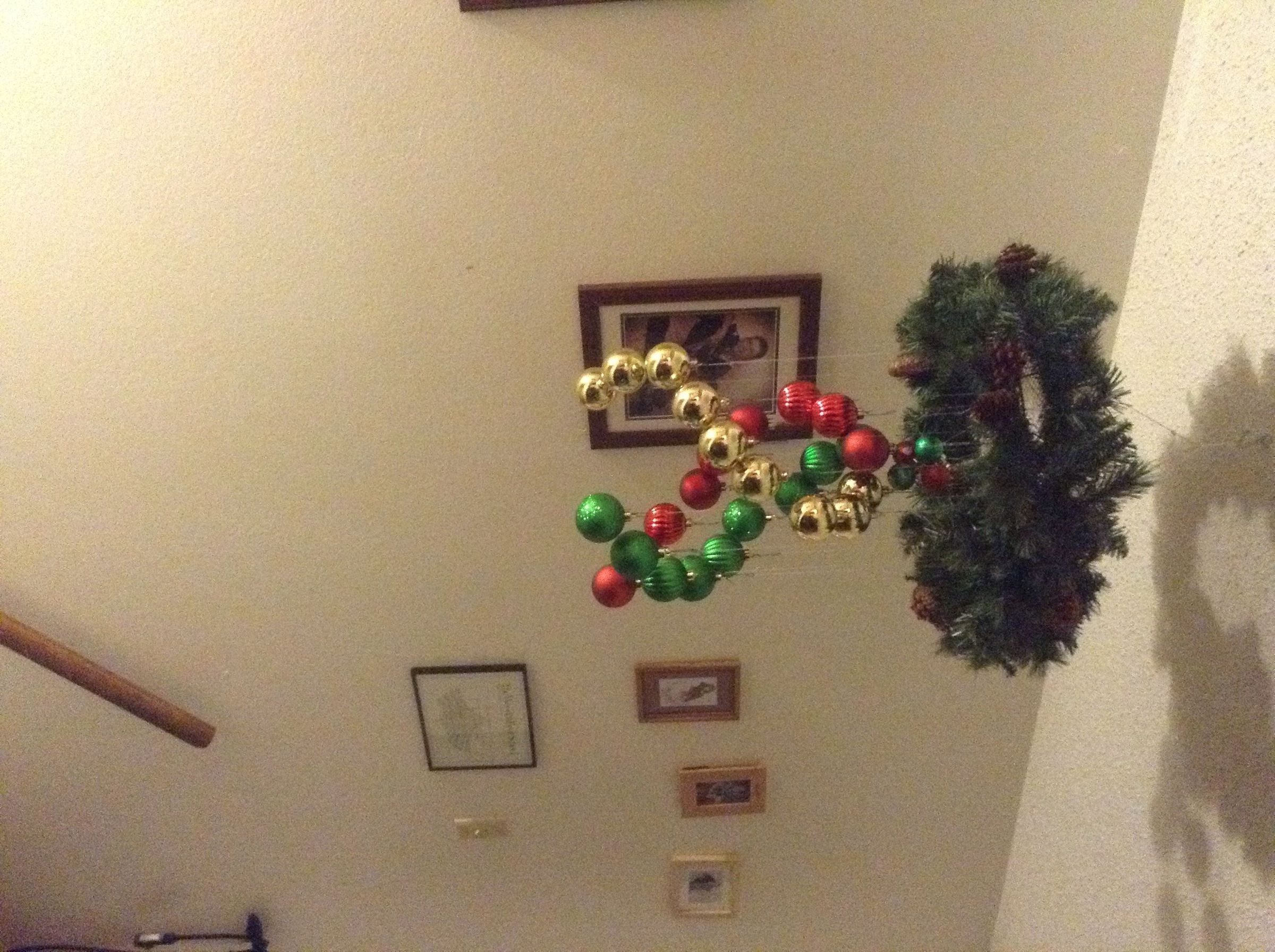 Floating Christmas Tree : 4 Steps - Instructables