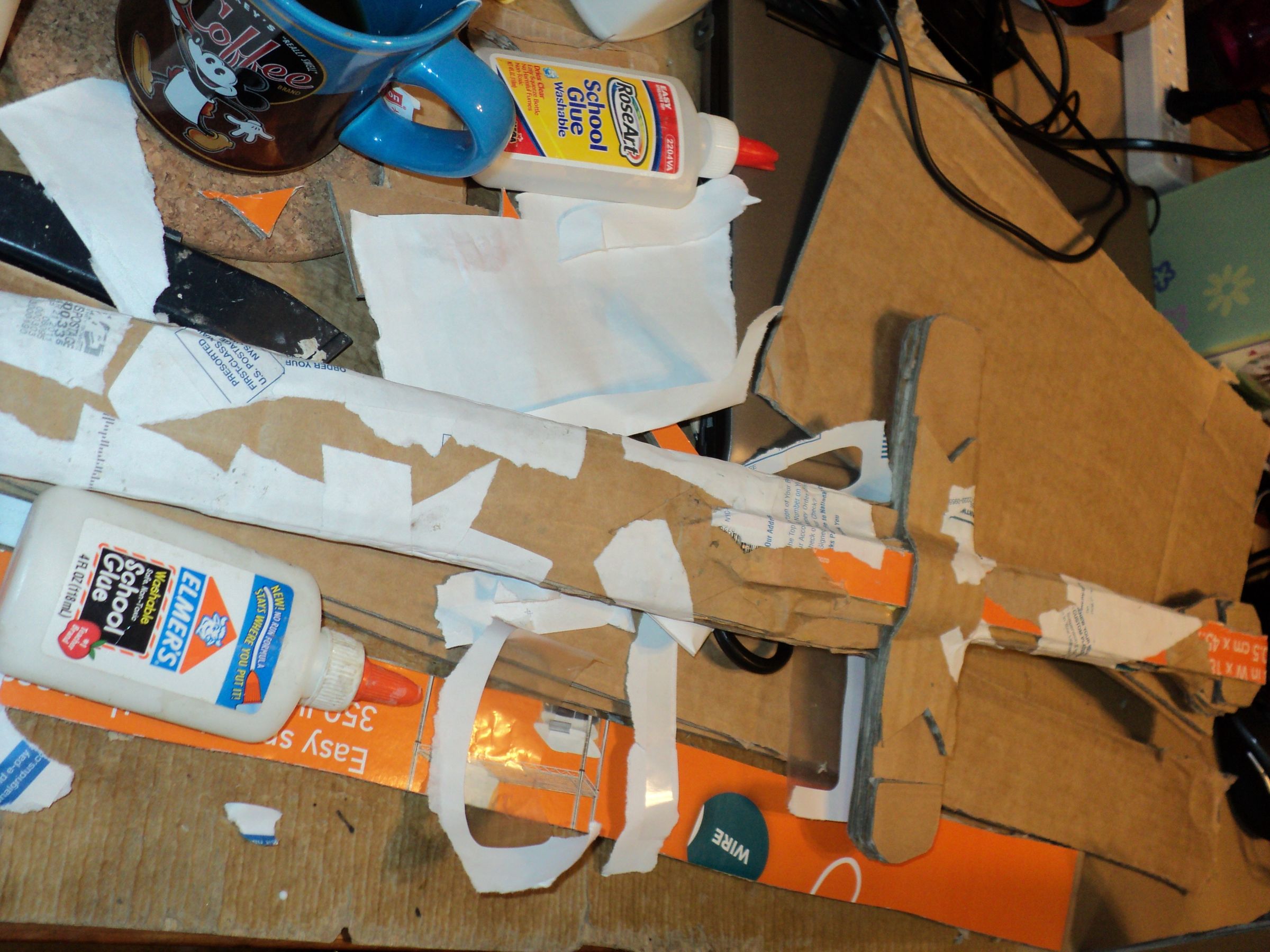 Shakespeare Sword - Cardboard Prop : 6 Steps - Instructables
