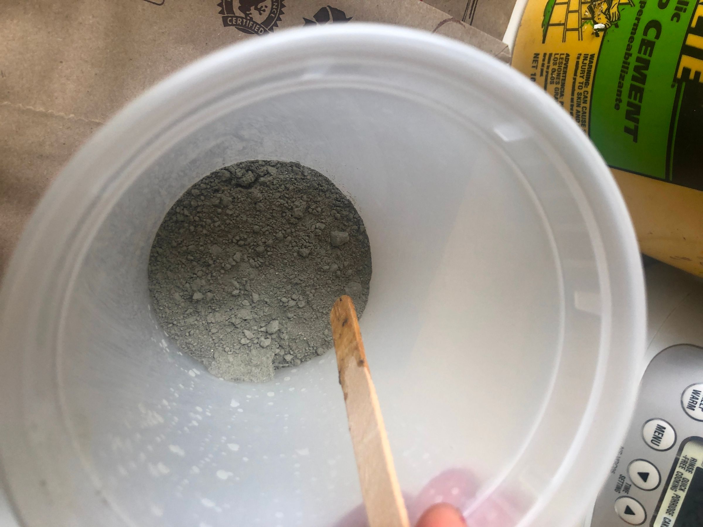 Make a Micro Eggshell Planter Out of Cement for Tiny Succulent Plants ...