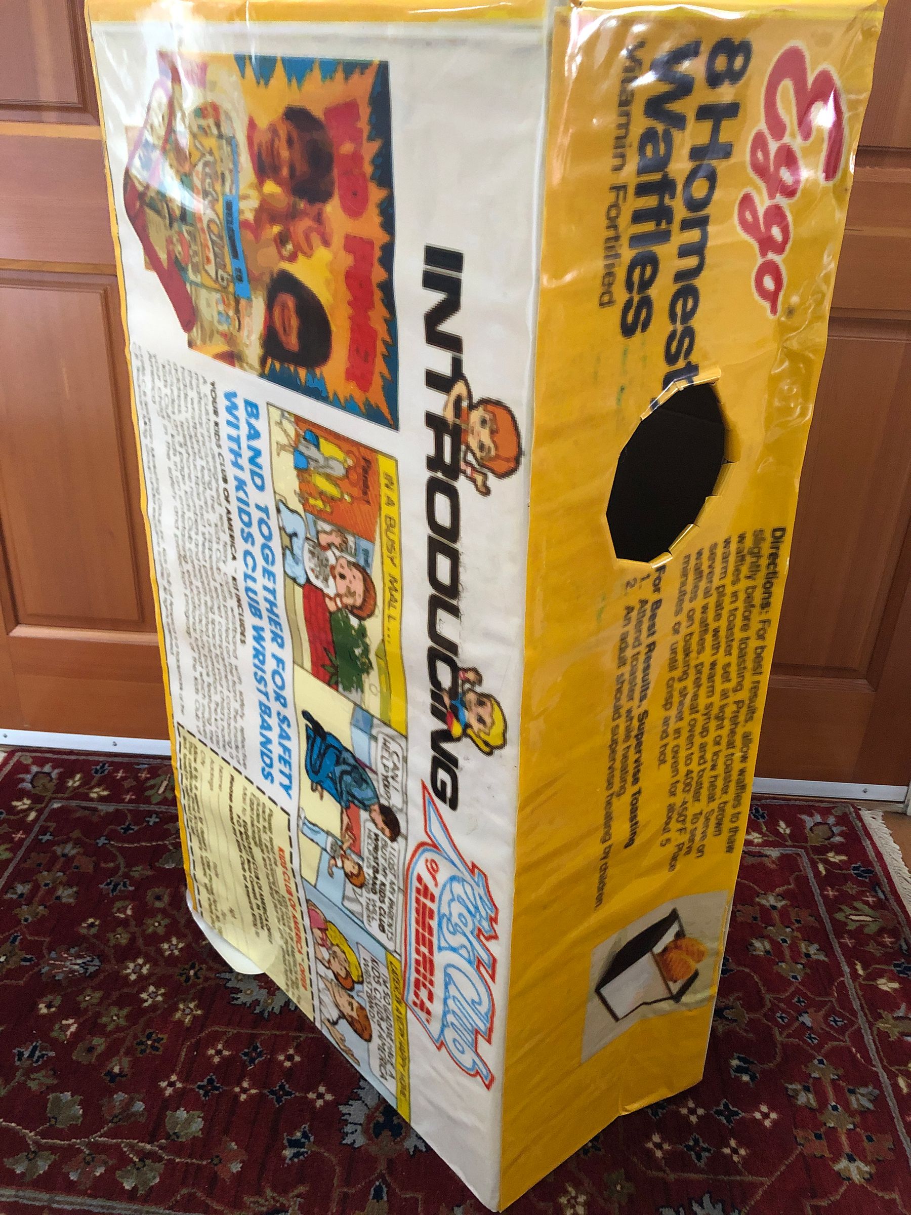 Stranger Things Eggo Waffle Box Costume : 4 Steps (with Pictures ...