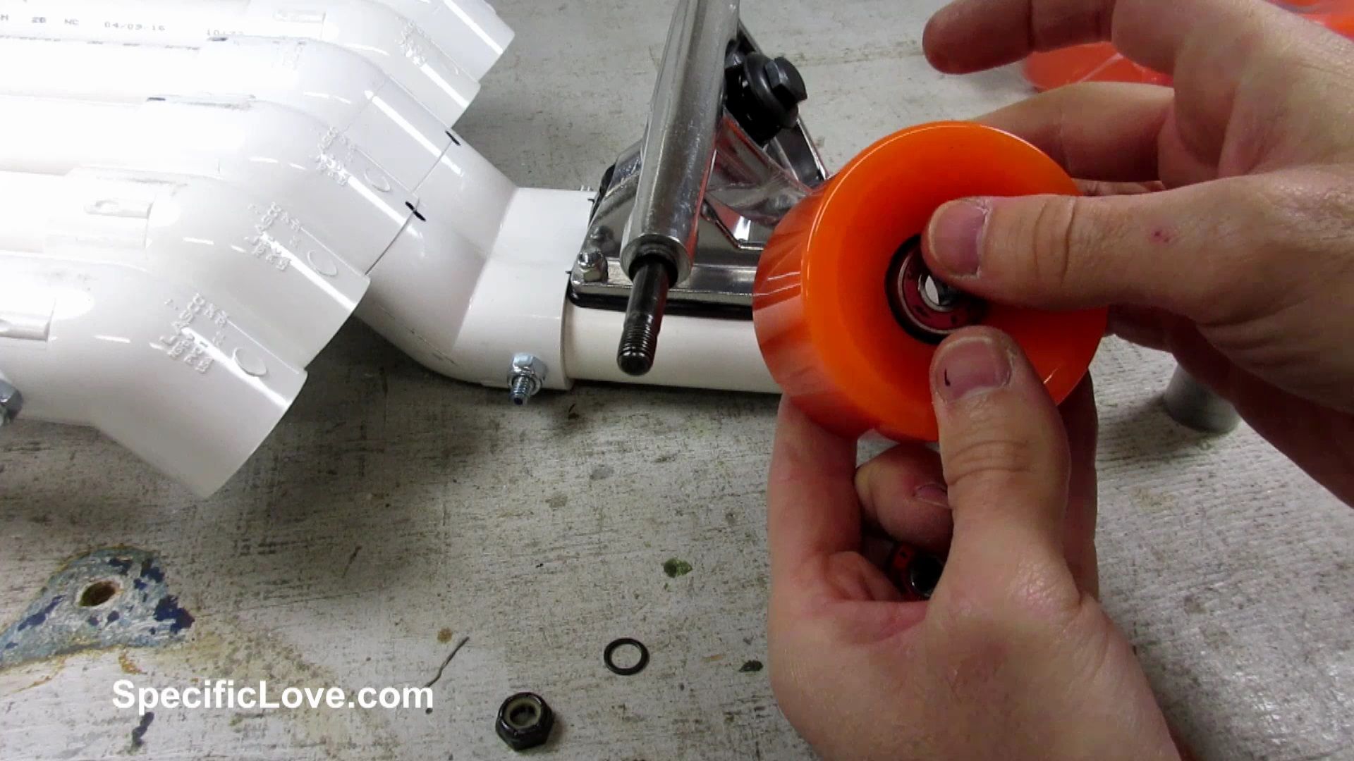 How to Make a PVC Pipe Longboard : 7 Steps (with Pictures) - Instructables