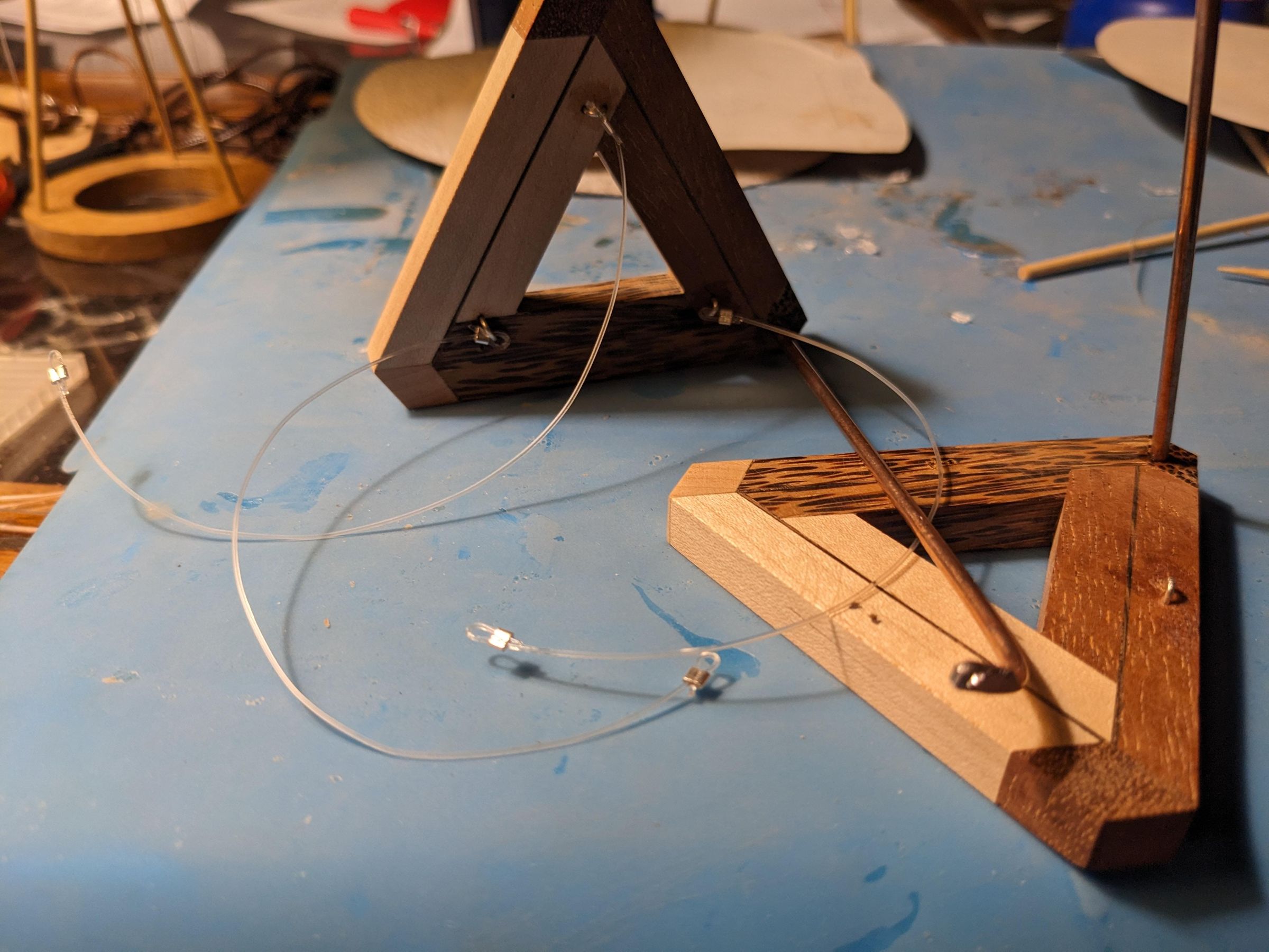 AirVase II - Floating Impossible Triangle Vase : 6 Steps (with Pictures) - Instructables