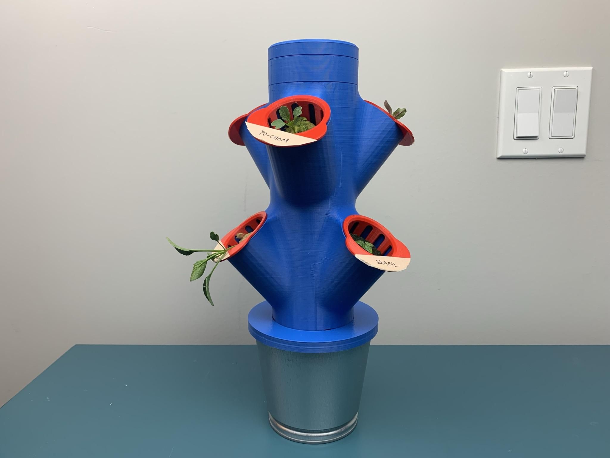 DESKTOP HYDROPONIC TOWER : 5 Steps (with Pictures) - Instructables