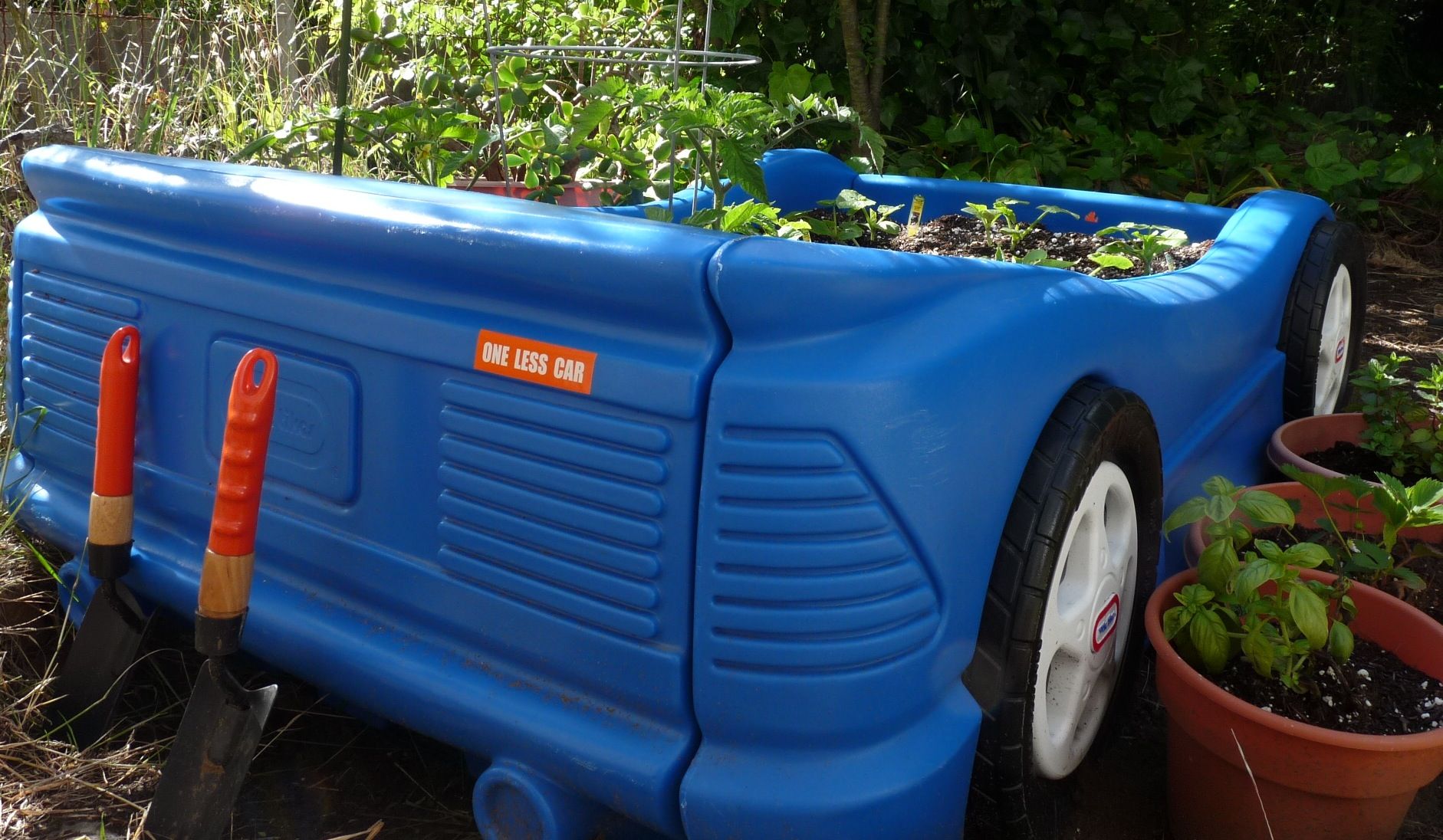 Race Car Veggie Box : 5 Steps - Instructables