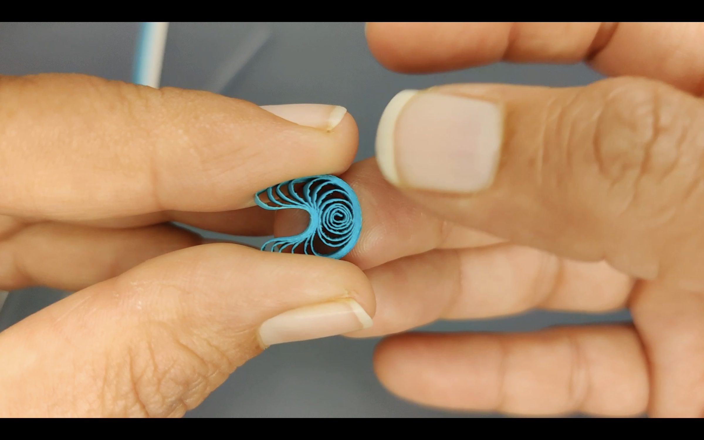 Paper Quilled Ornamental Dangler DIY : 13 Steps (with Pictures ...