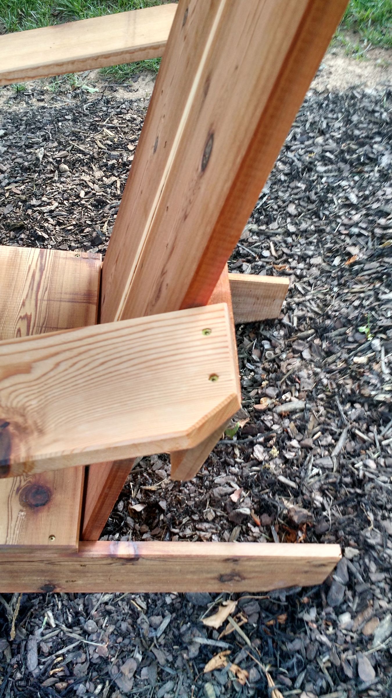 Modern Backyard Lounger : 15 Steps (with Pictures) - Instructables