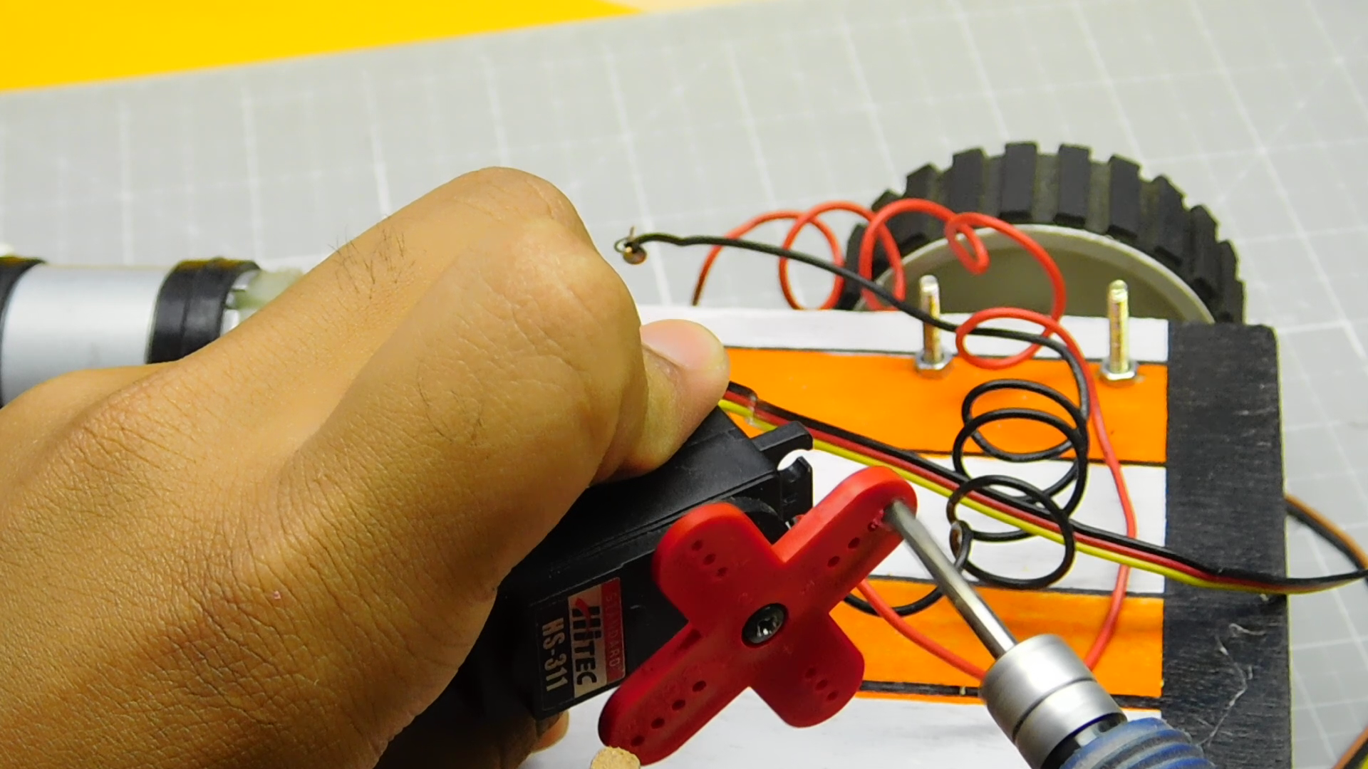 CleanSweep- the Floor Cleaning Robot! : 12 Steps (with Pictures ...