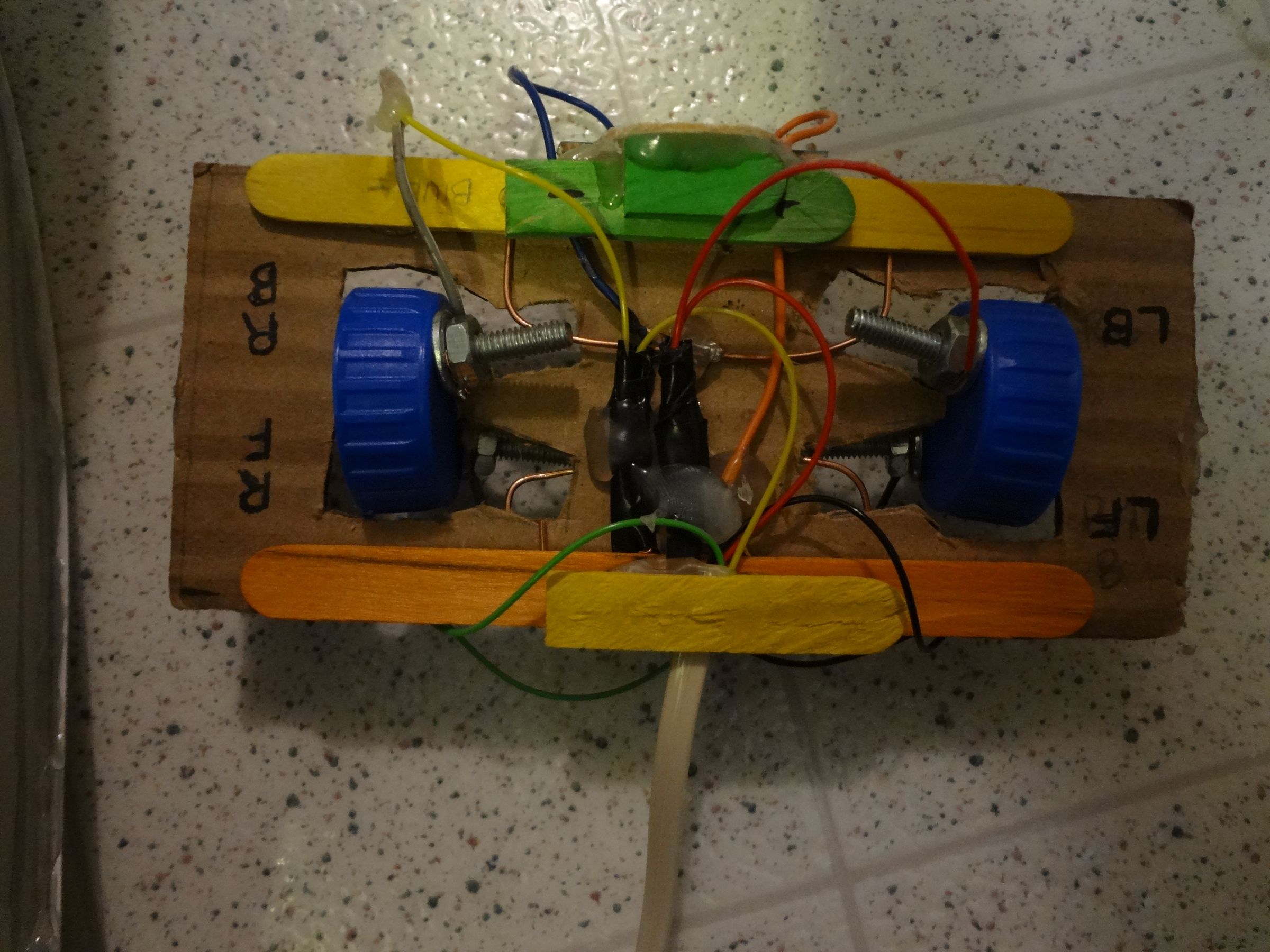 Cardboard Remote Controlled Car. : 6 Steps (with Pictures) - Instructables