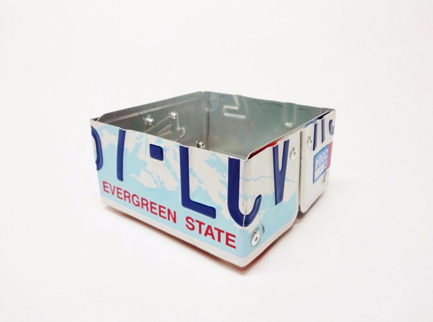 3 Things to Make From Old License Plates : 20 Steps (with Pictures ...
