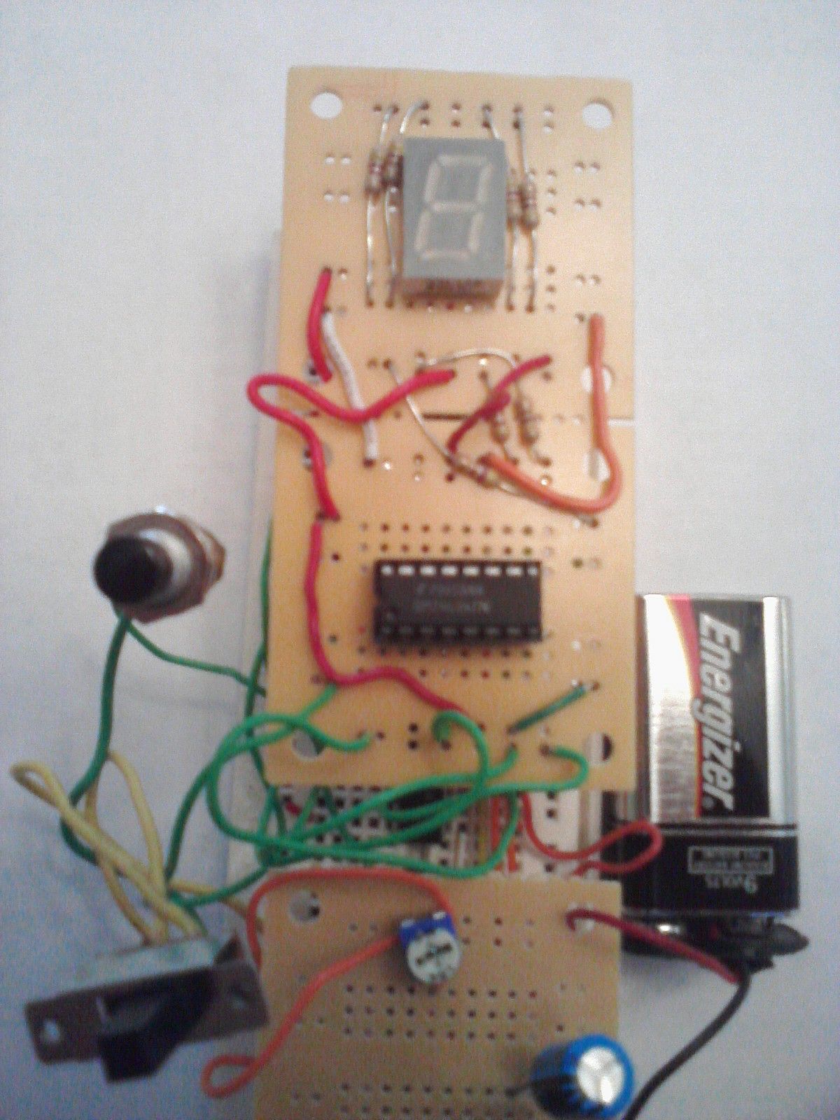Digital Die W/display : 7 Steps - Instructables