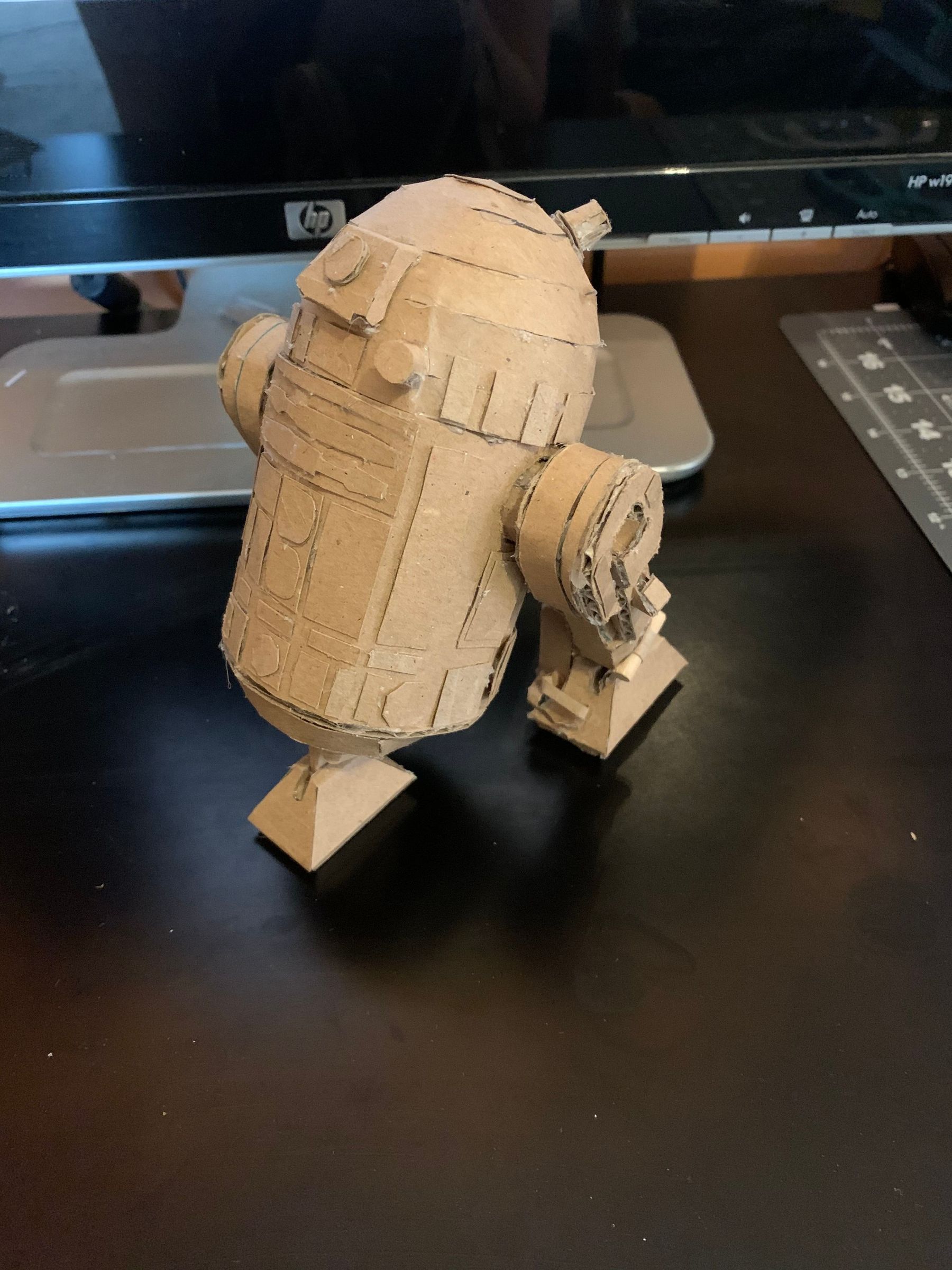 Cardboard R2-D2 Model : 5 Steps (with Pictures) - Instructables
