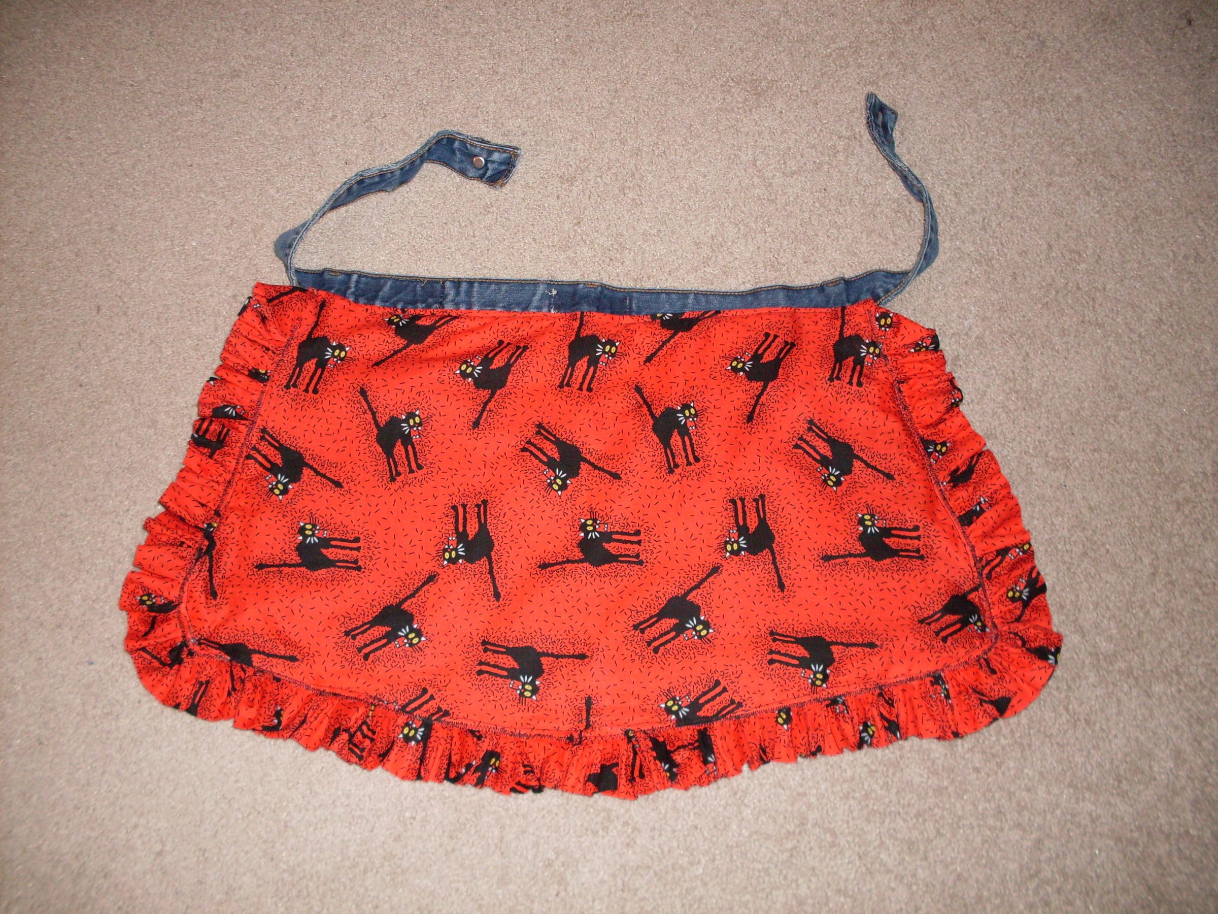 Jeans Apron : 10 Steps (with Pictures) - Instructables