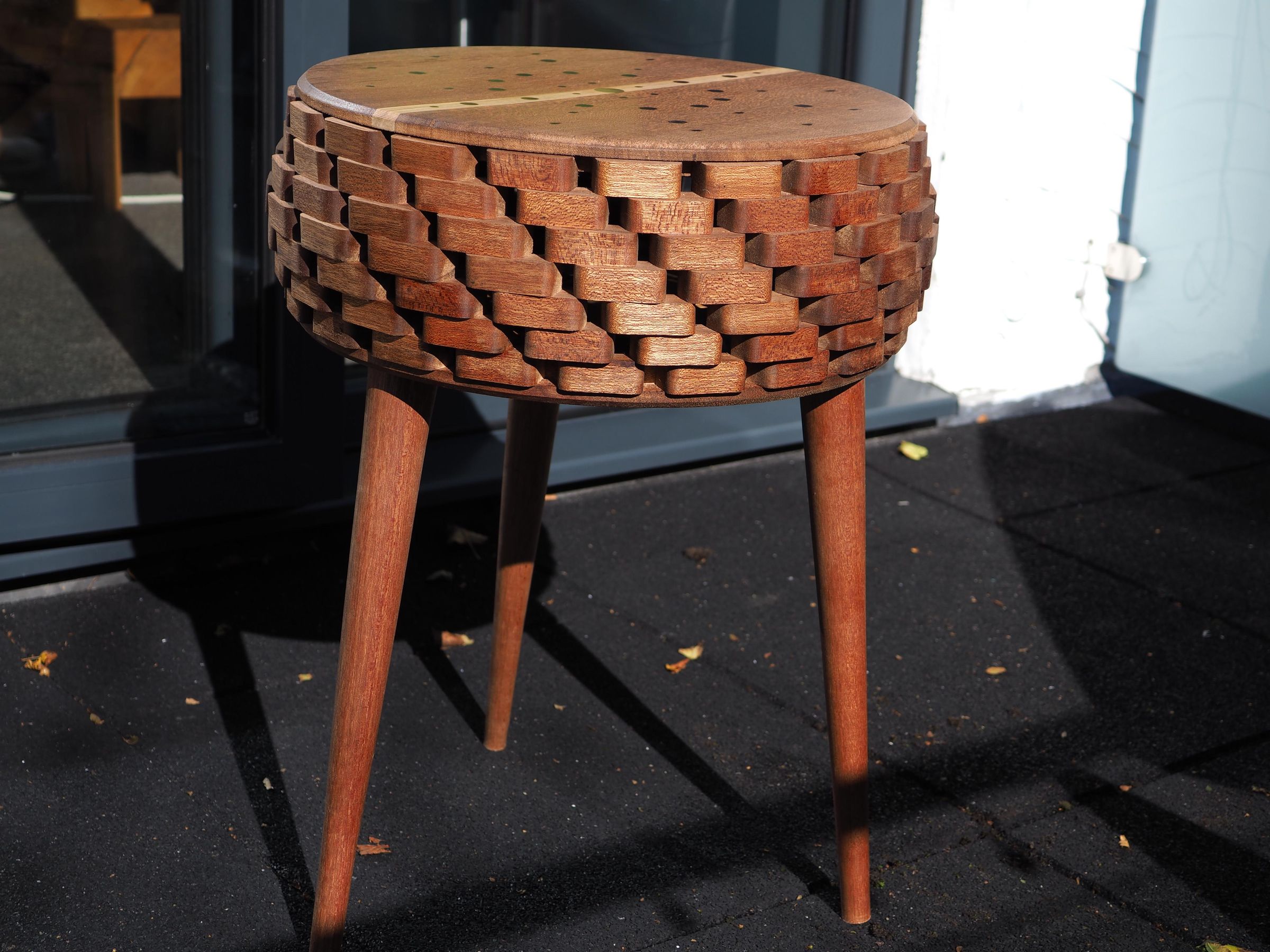 Segmented Sidetable Lamp : 10 Steps (with Pictures) - Instructables