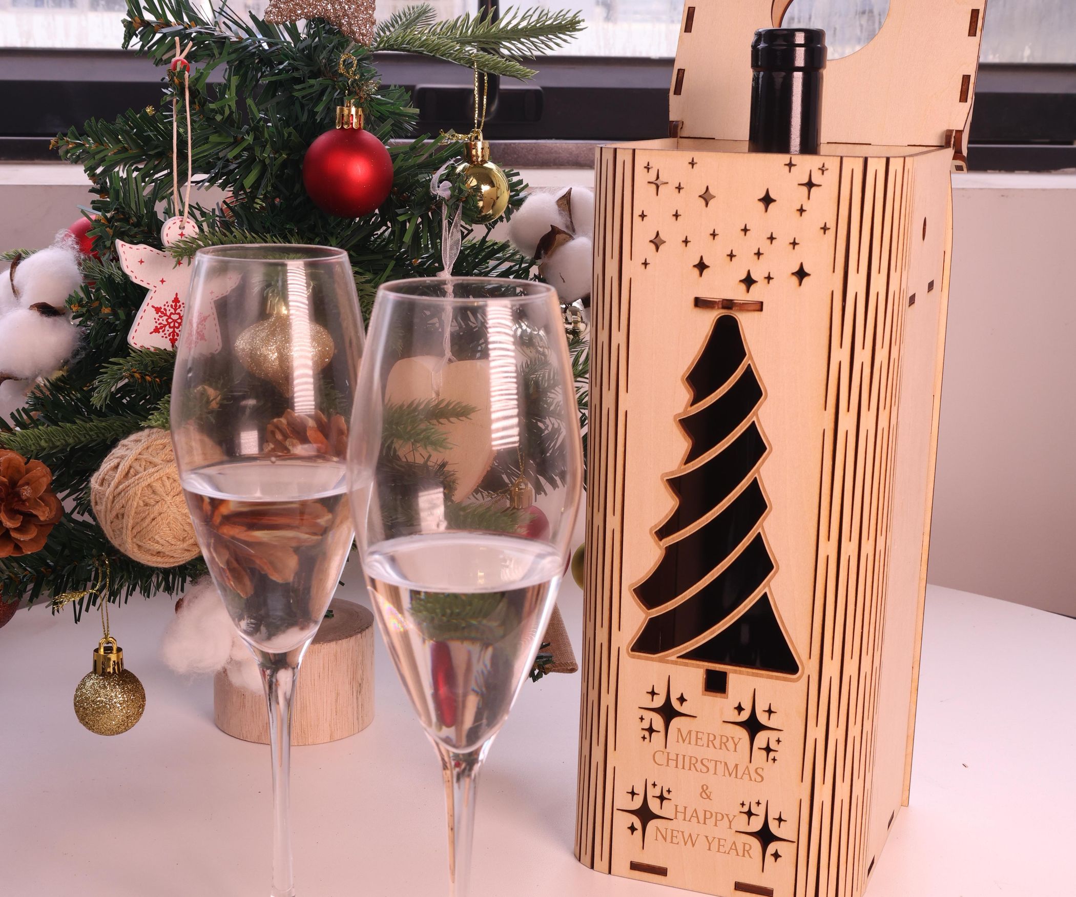 Laser Cut a Christmas Wine Box : 7 Steps (with Pictures) - Instructables