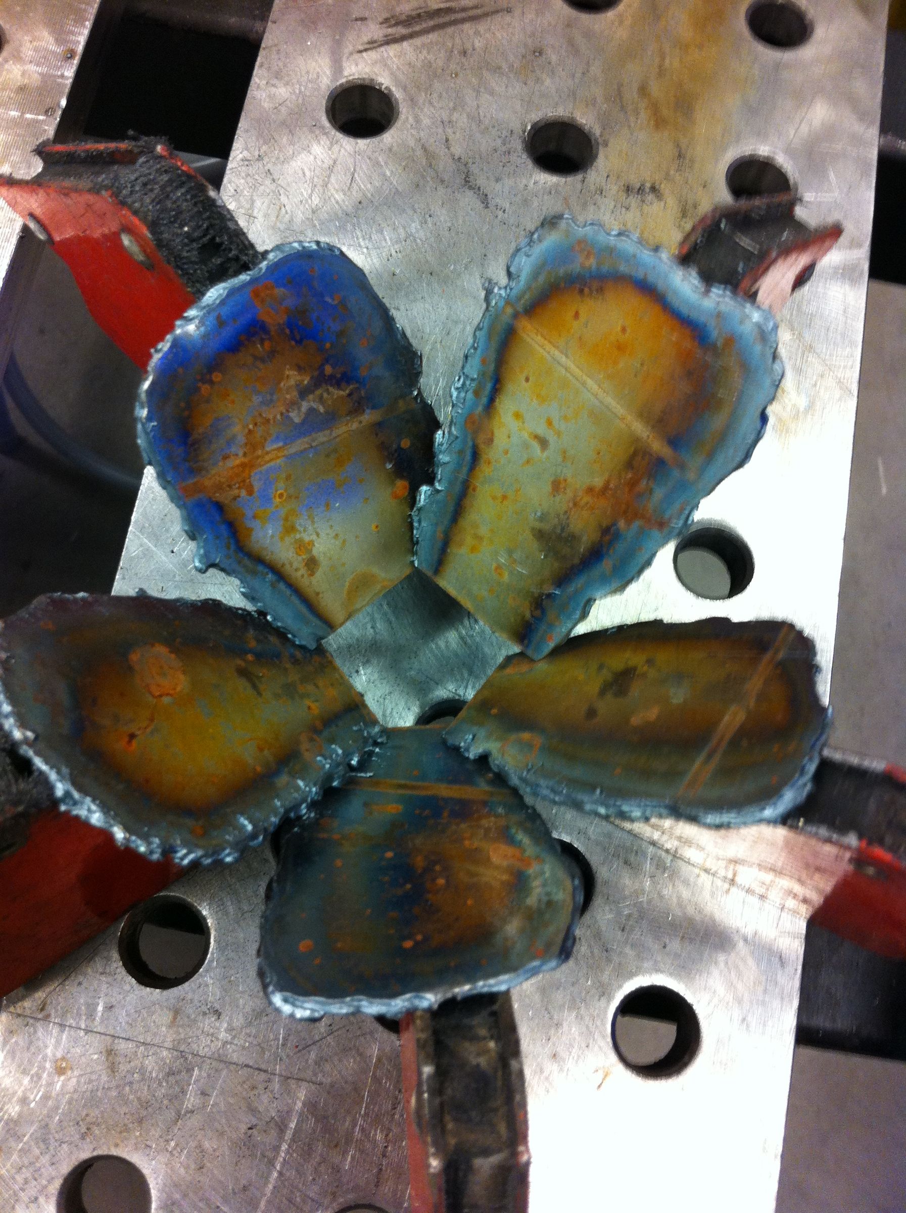 Sheet Metal Flower to Practice Plasma Cutting and Welding : 11 Steps ...