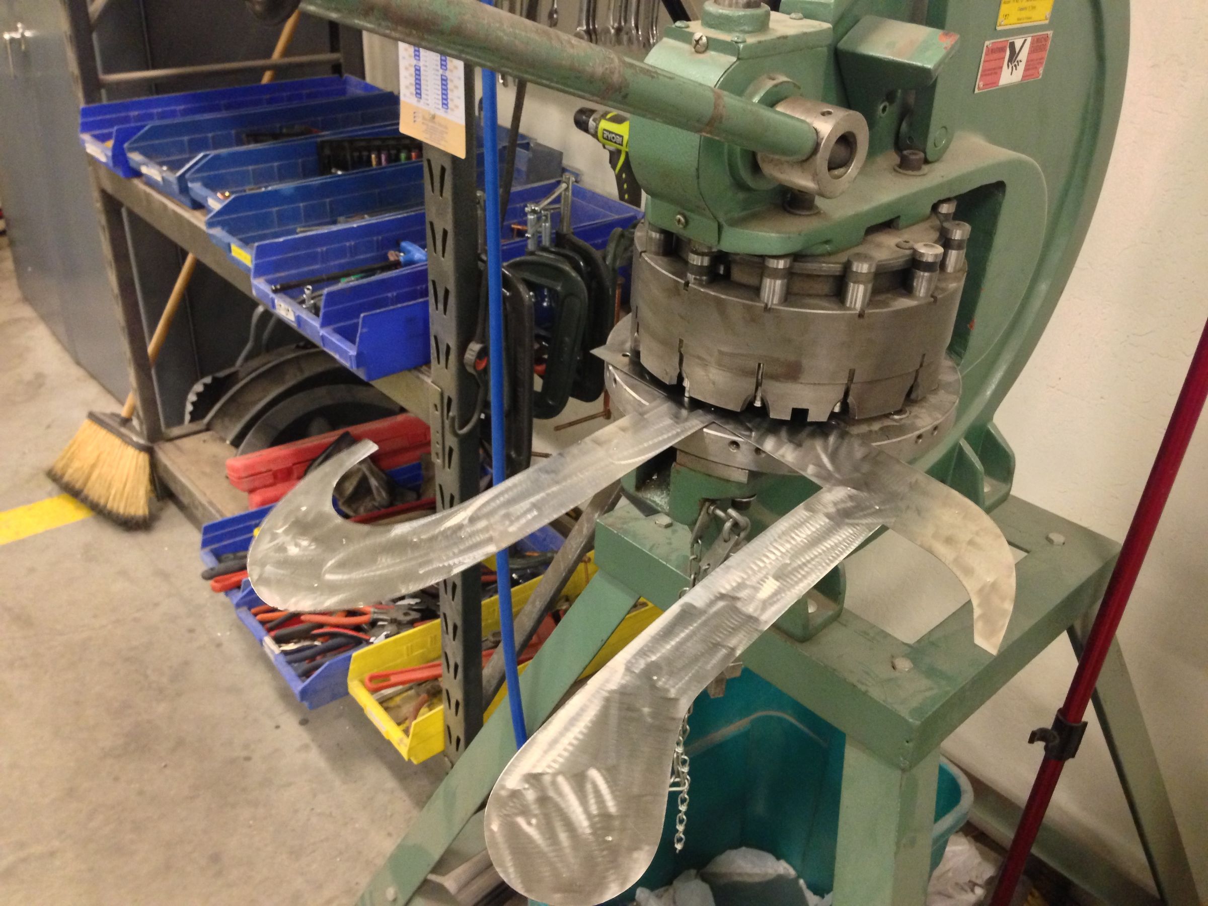 How to Make a Glowing Metal Sign (For Pi Day!) : 5 Steps (with Pictures ...