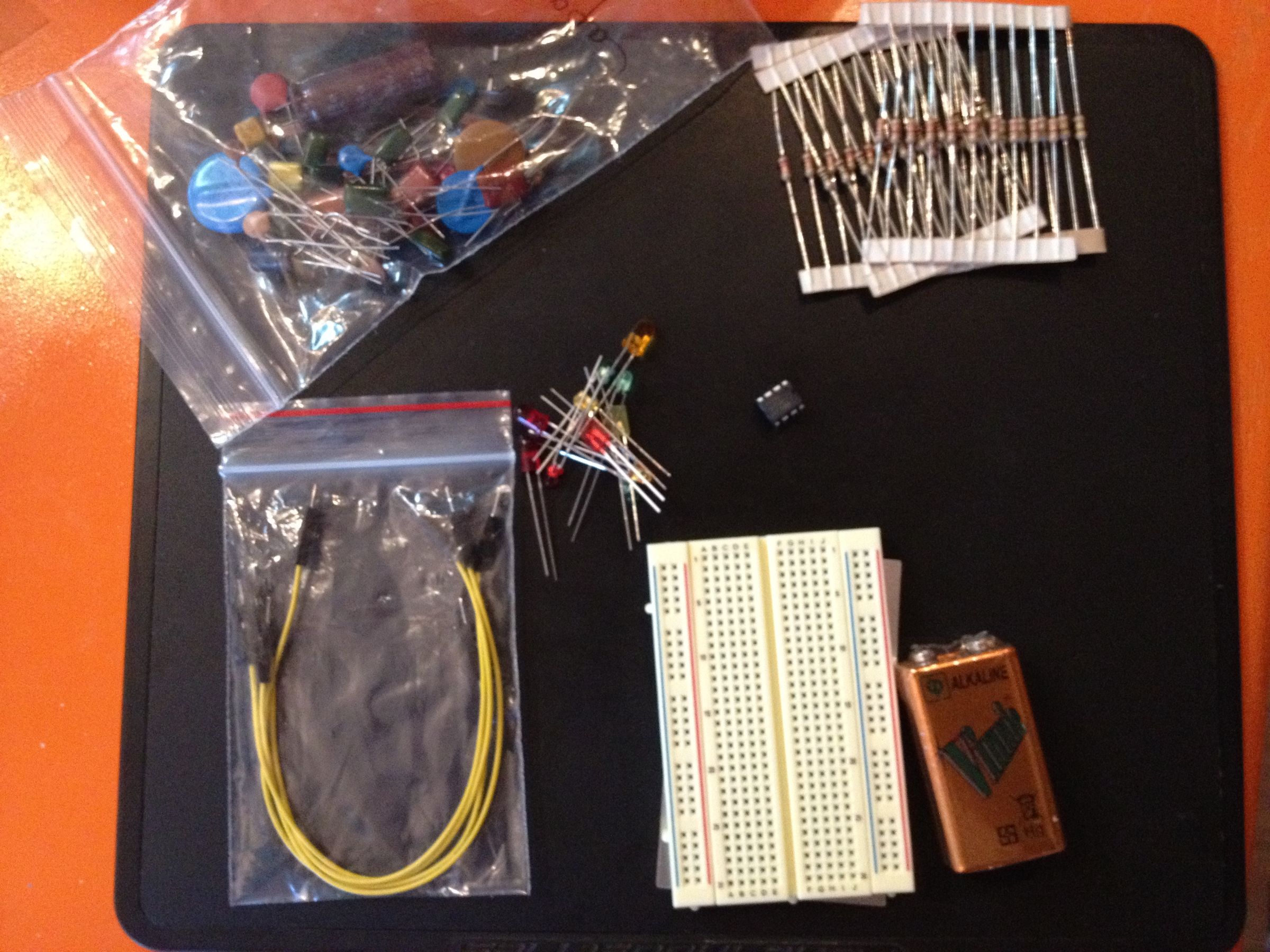 Basic 555 Timer LED Flasher Circuit - Instructables