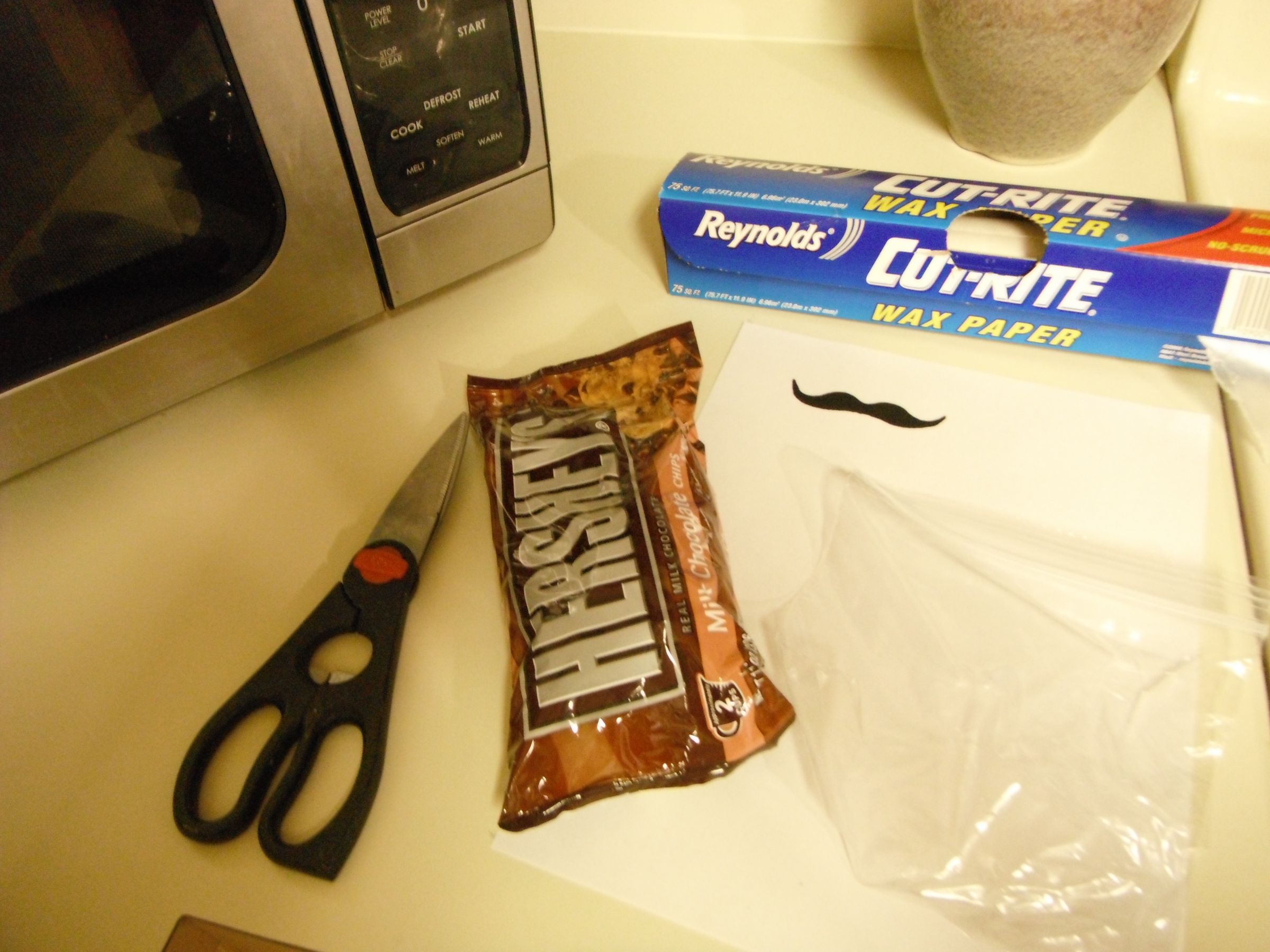 Mustachio Munchies : 6 Steps (with Pictures) - Instructables